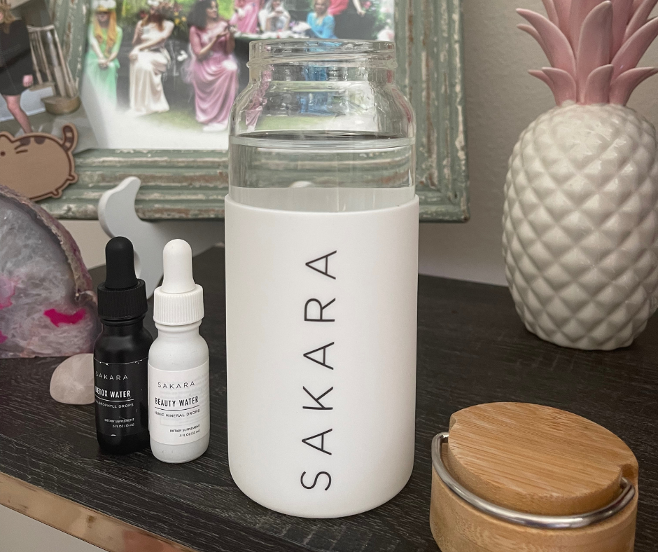 Sakara Life | Level II Detox Review: Goodbye Bloat, Hello Energy — One ...