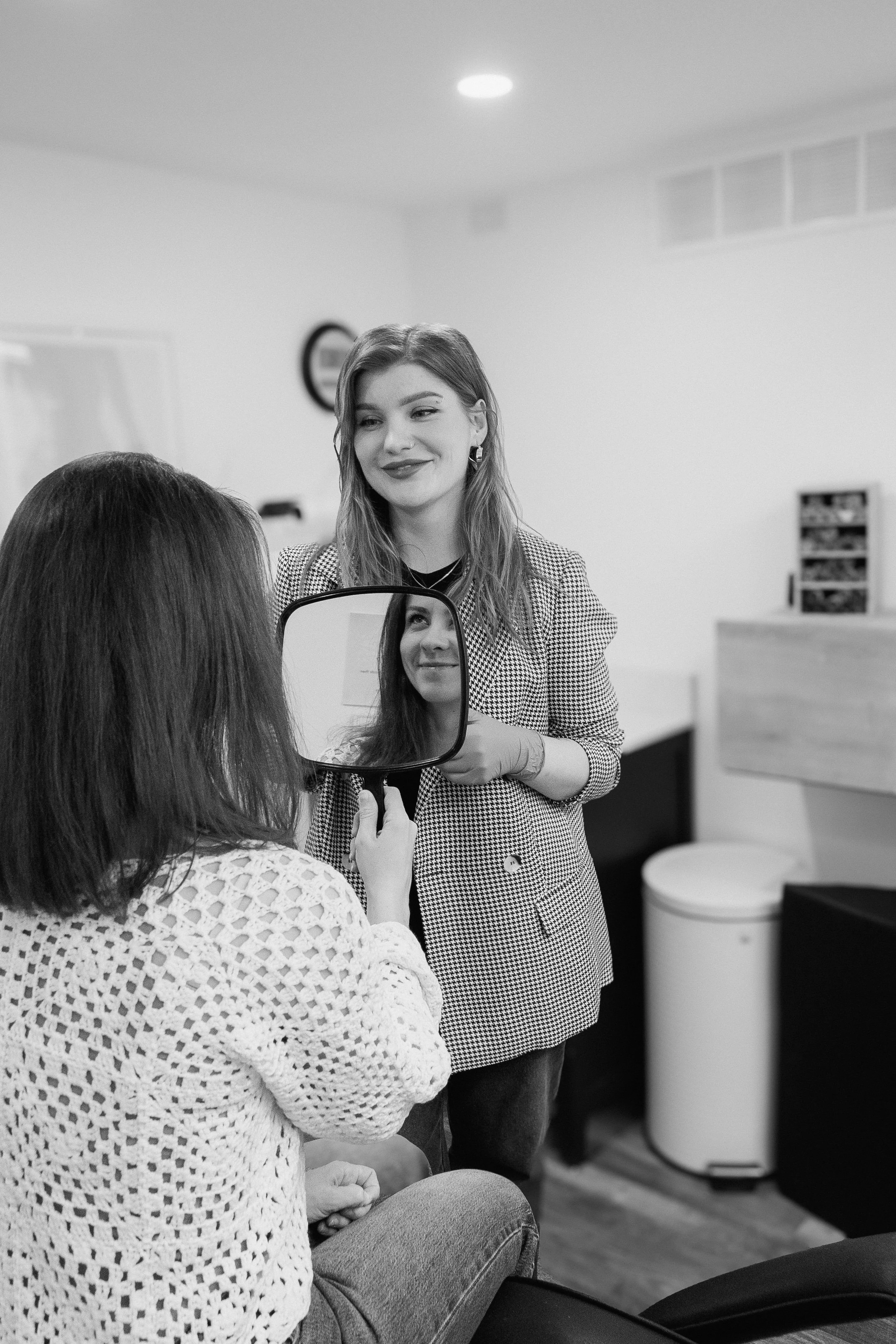 Microblading, Permanent Make-Up (PMU) & Brow Bar in Winnipeg