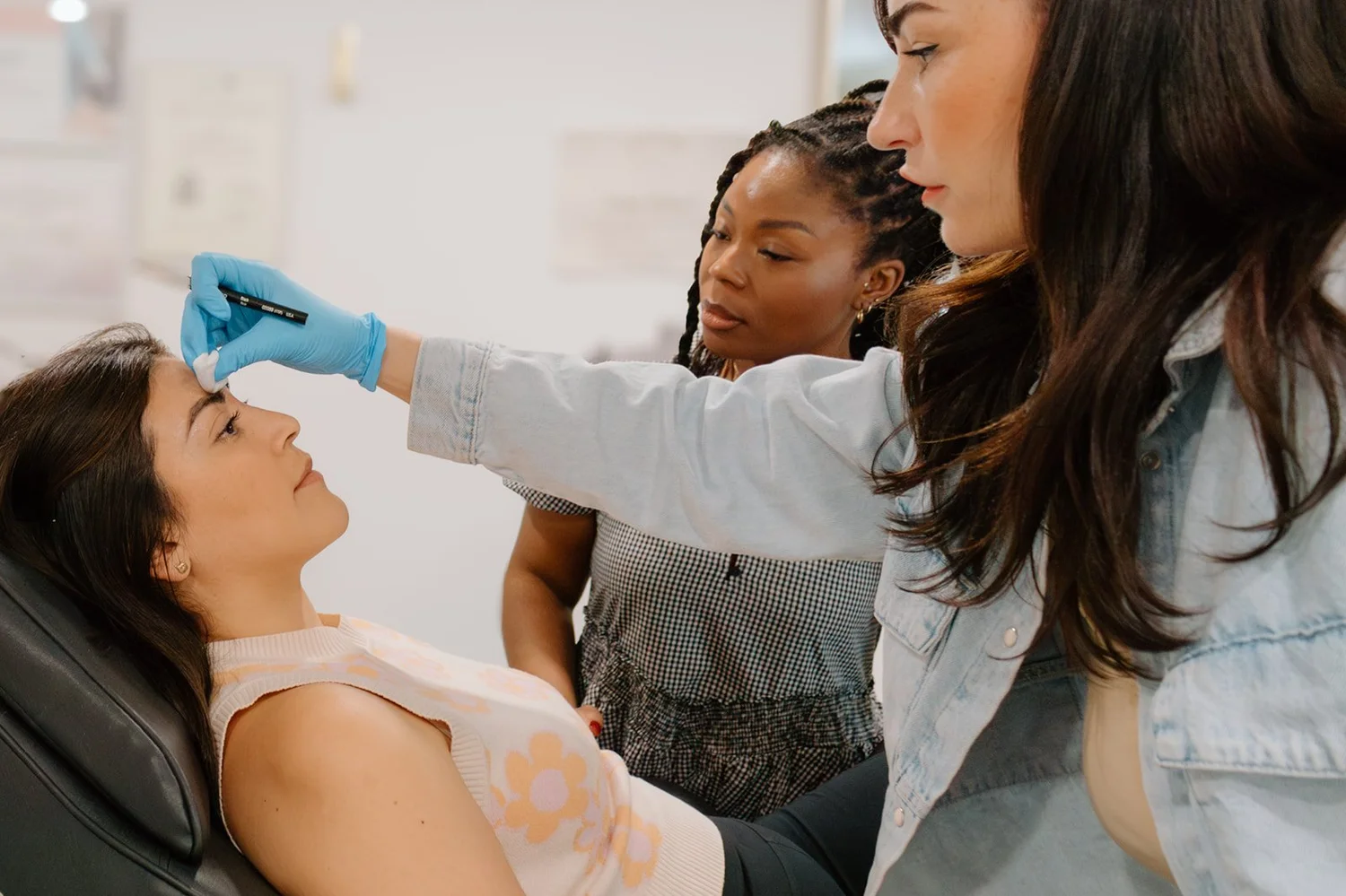 Microblading, Permanent Make-Up (PMU) & Brow Bar in Winnipeg