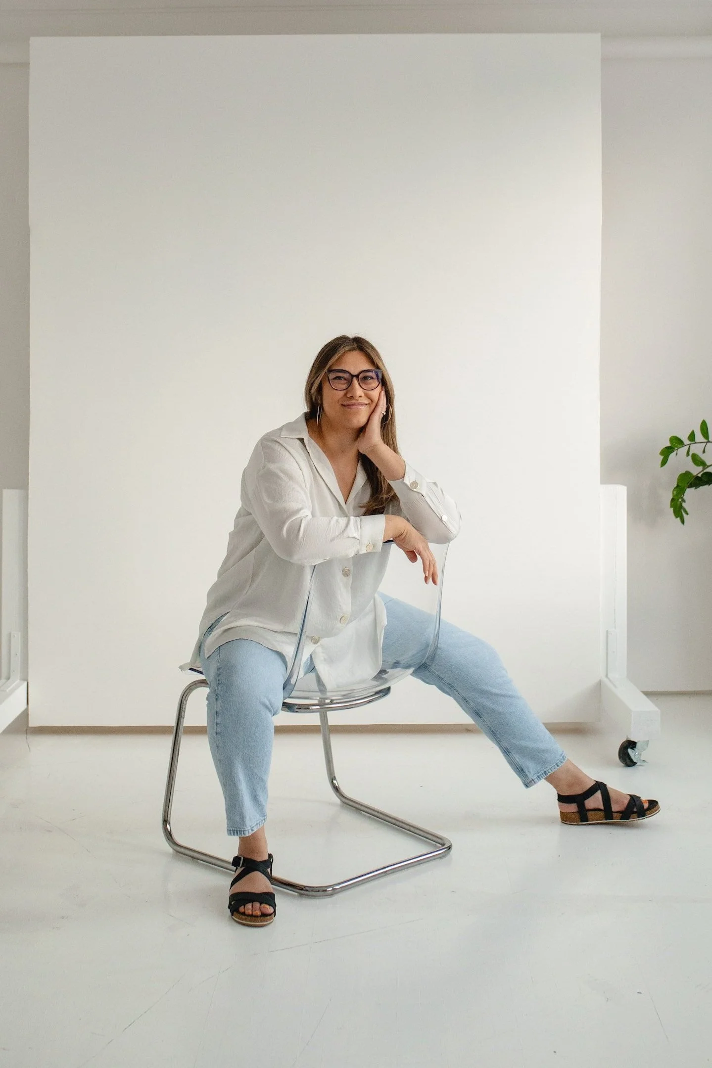 About — MICHAELA SMART BROWS