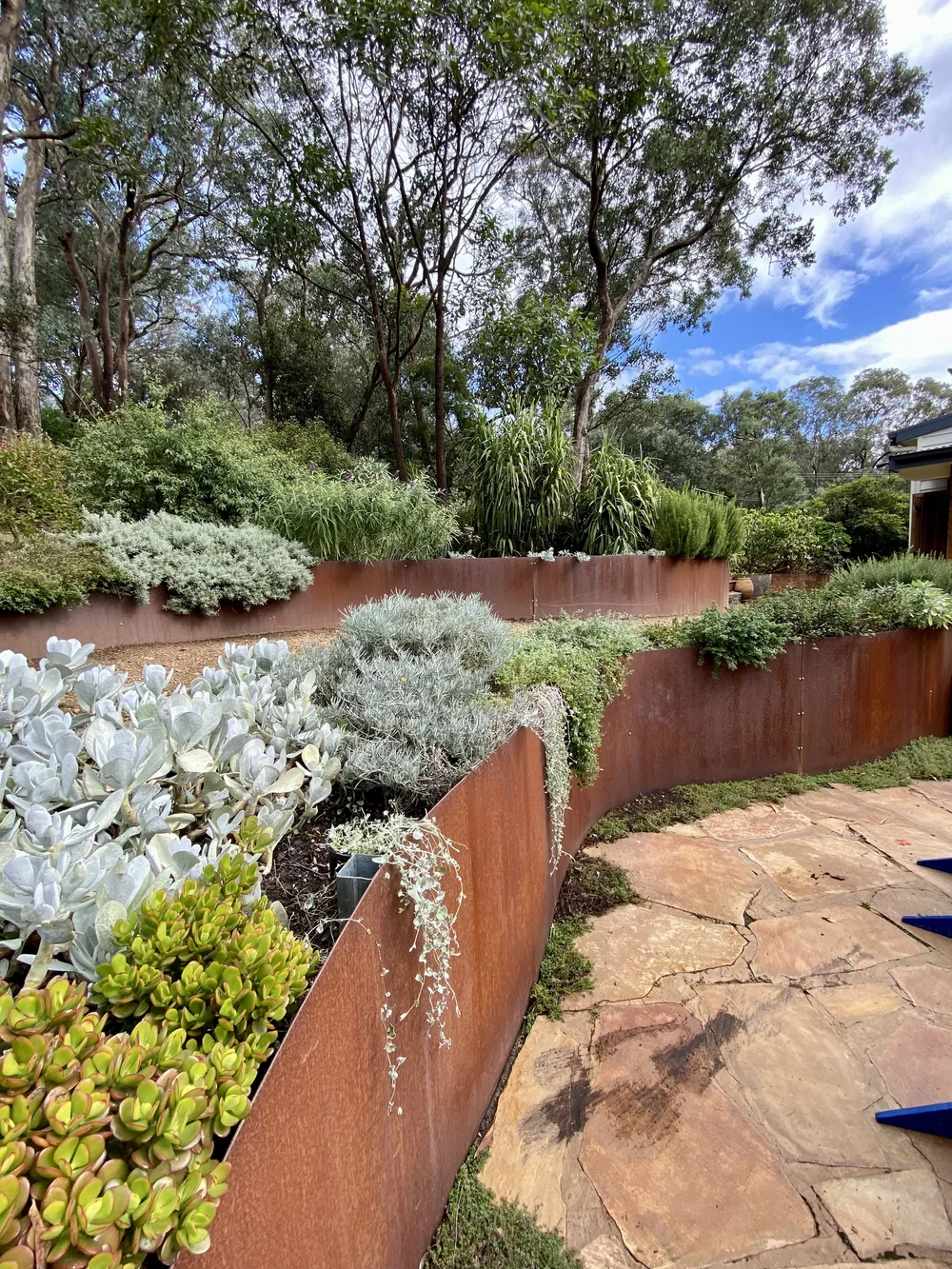 Corten Steel Retaining Walls South East Melbourne | Custom Cuts ...