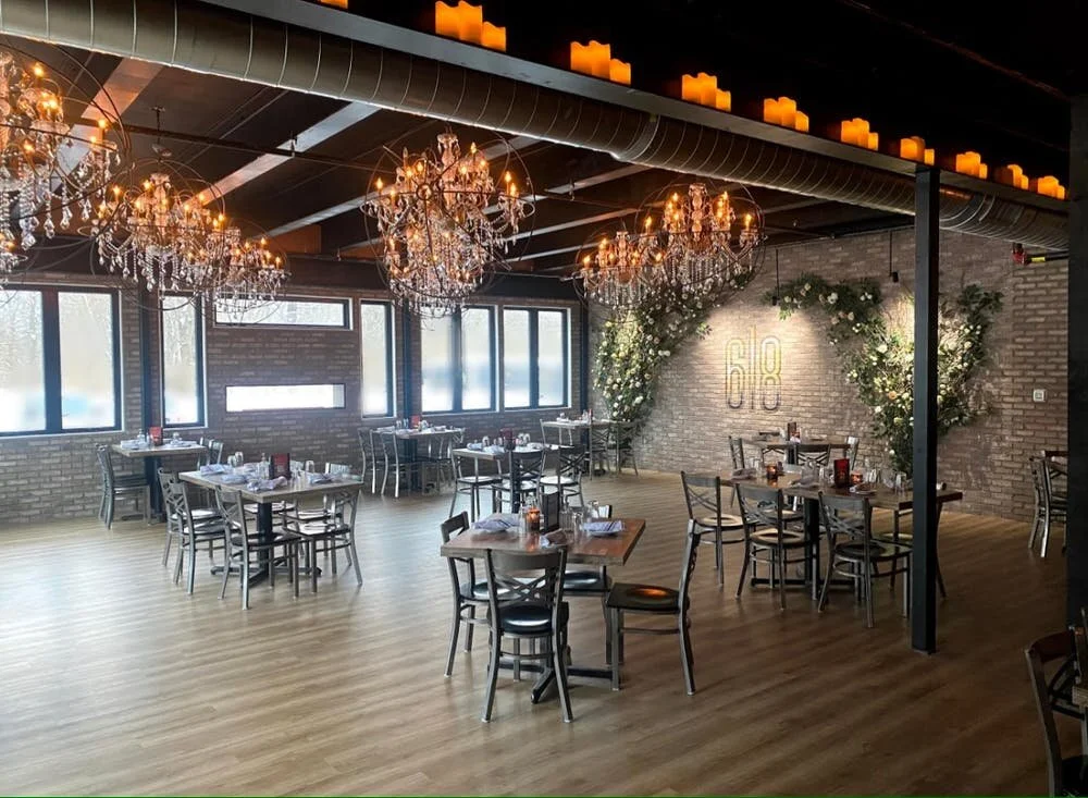 All Seasons Room — 618