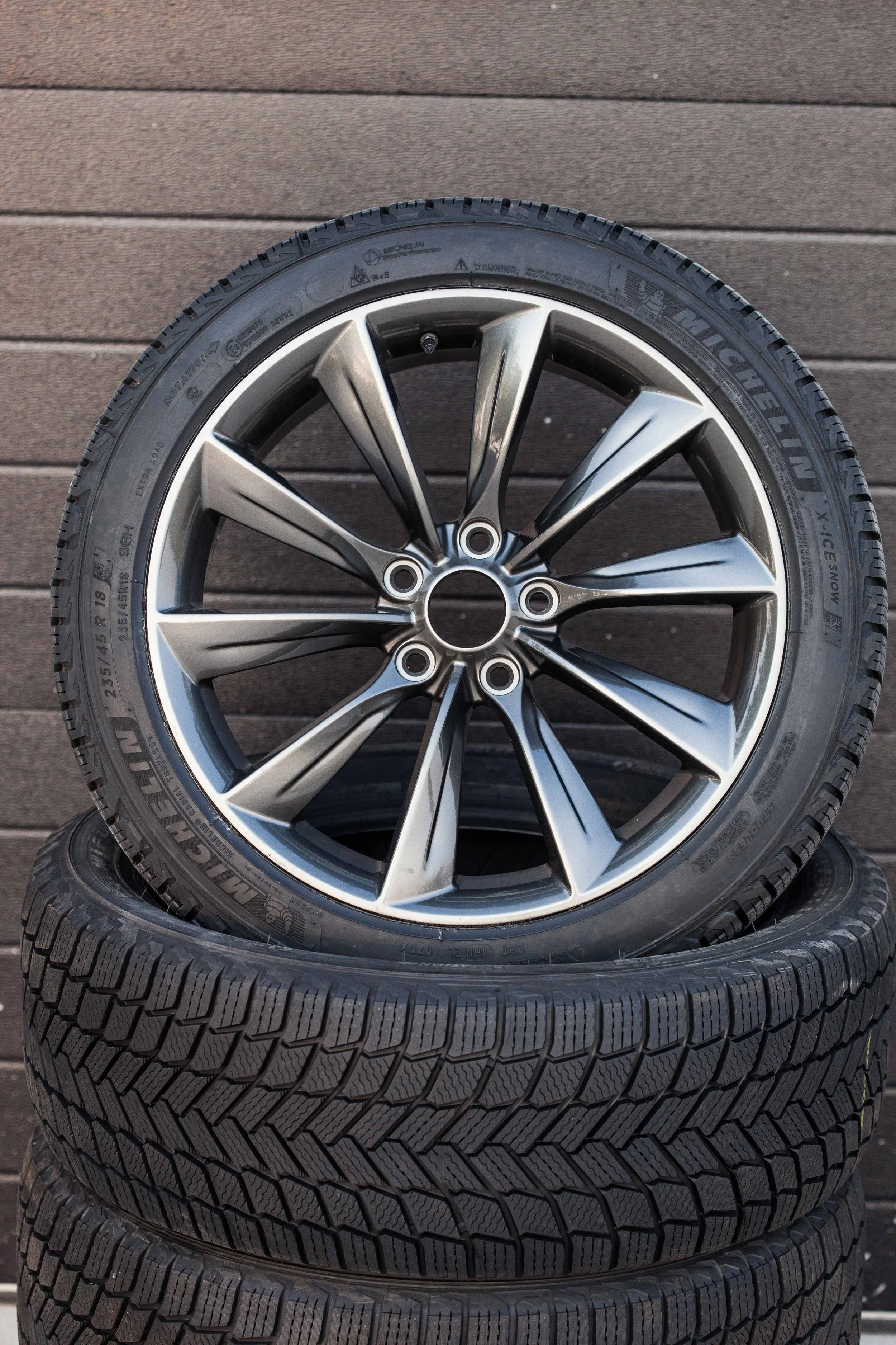Tesla Model 3 Zero G 18x8.5 Rims — At Home Tires : Tesla Tire Service