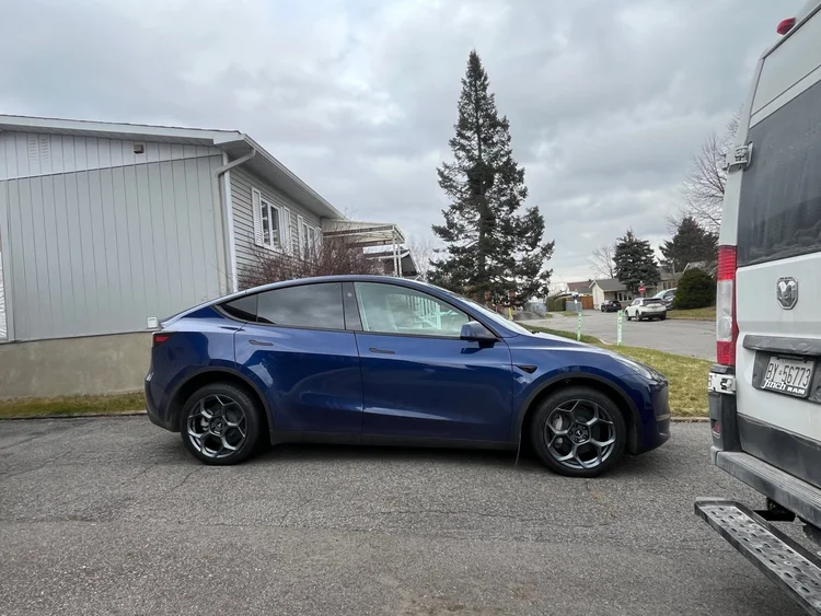 Tesla Model Y Winter tire package — At Home Tires : Tesla Tire Service