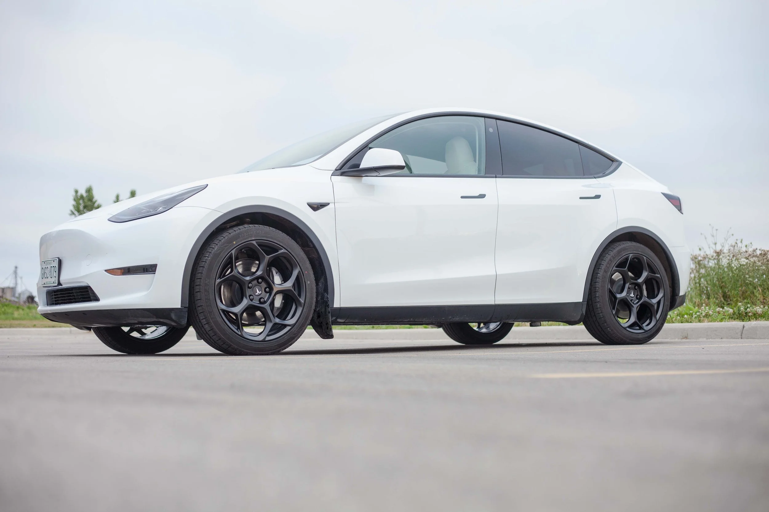 Tesla Model Y Winter tire package — At Home Tires : Tesla Tire Service