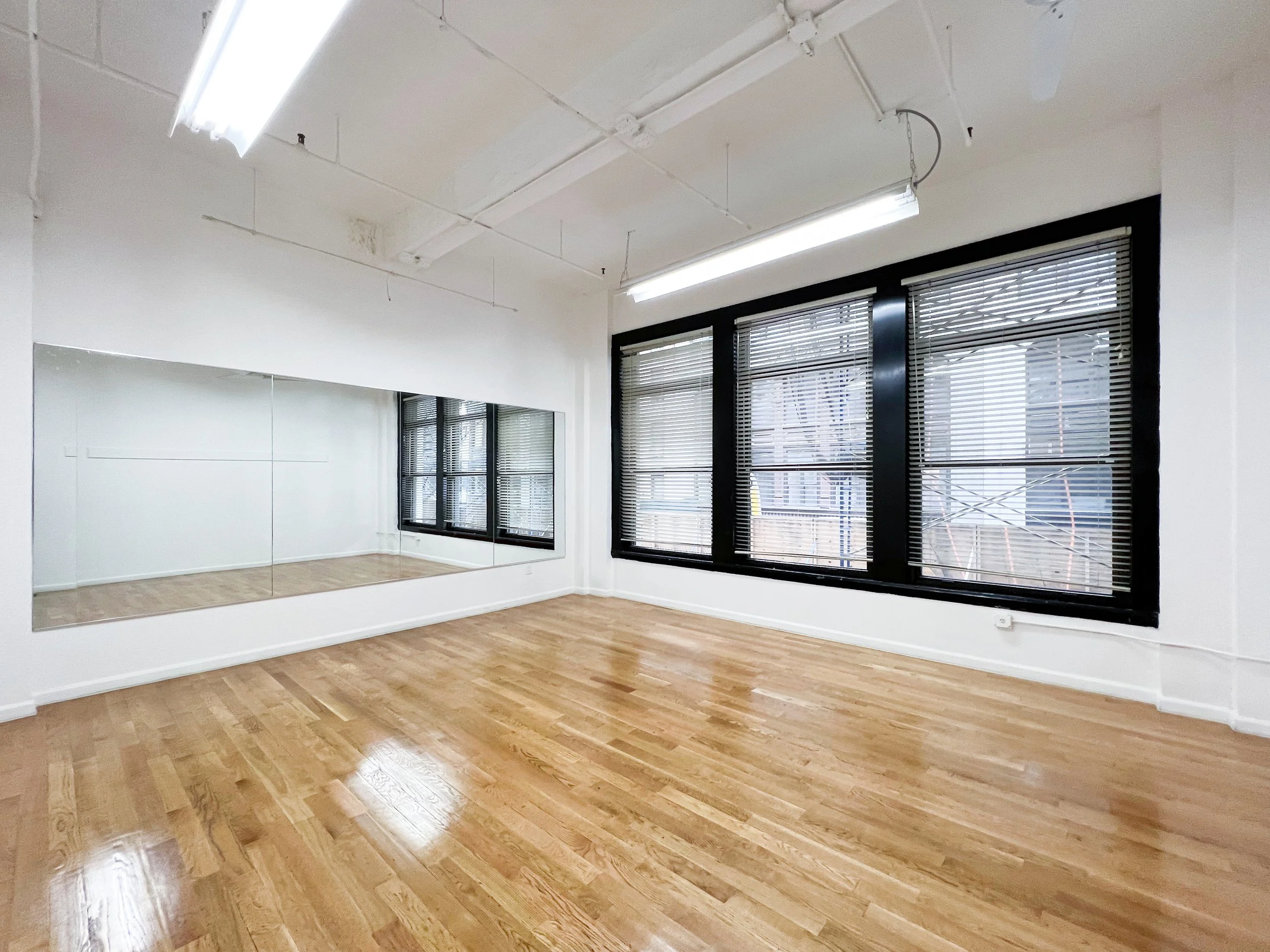 Book a Space — CRE8IVE NYC