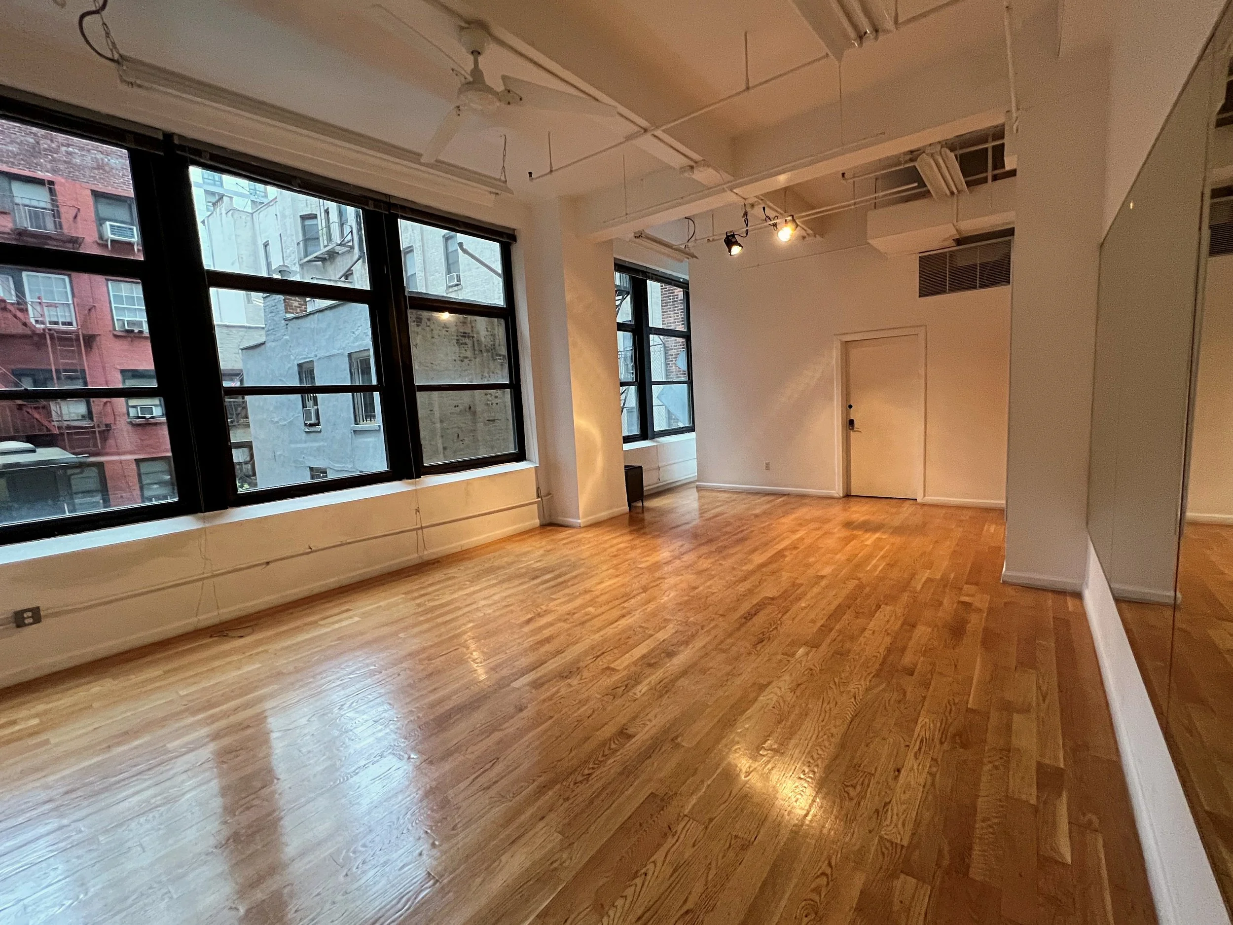 Book a Space — CRE8IVE NYC