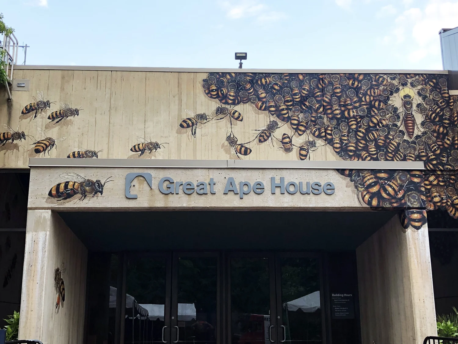Smithsonian's National Zoo Mural — The Good of the Hive