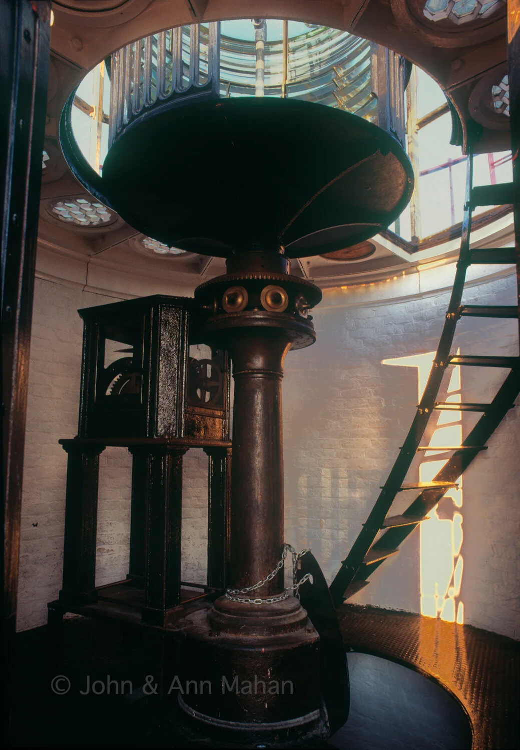 Great Lakes Lighthouse Lenses and Interiors — Sweetwater Visions