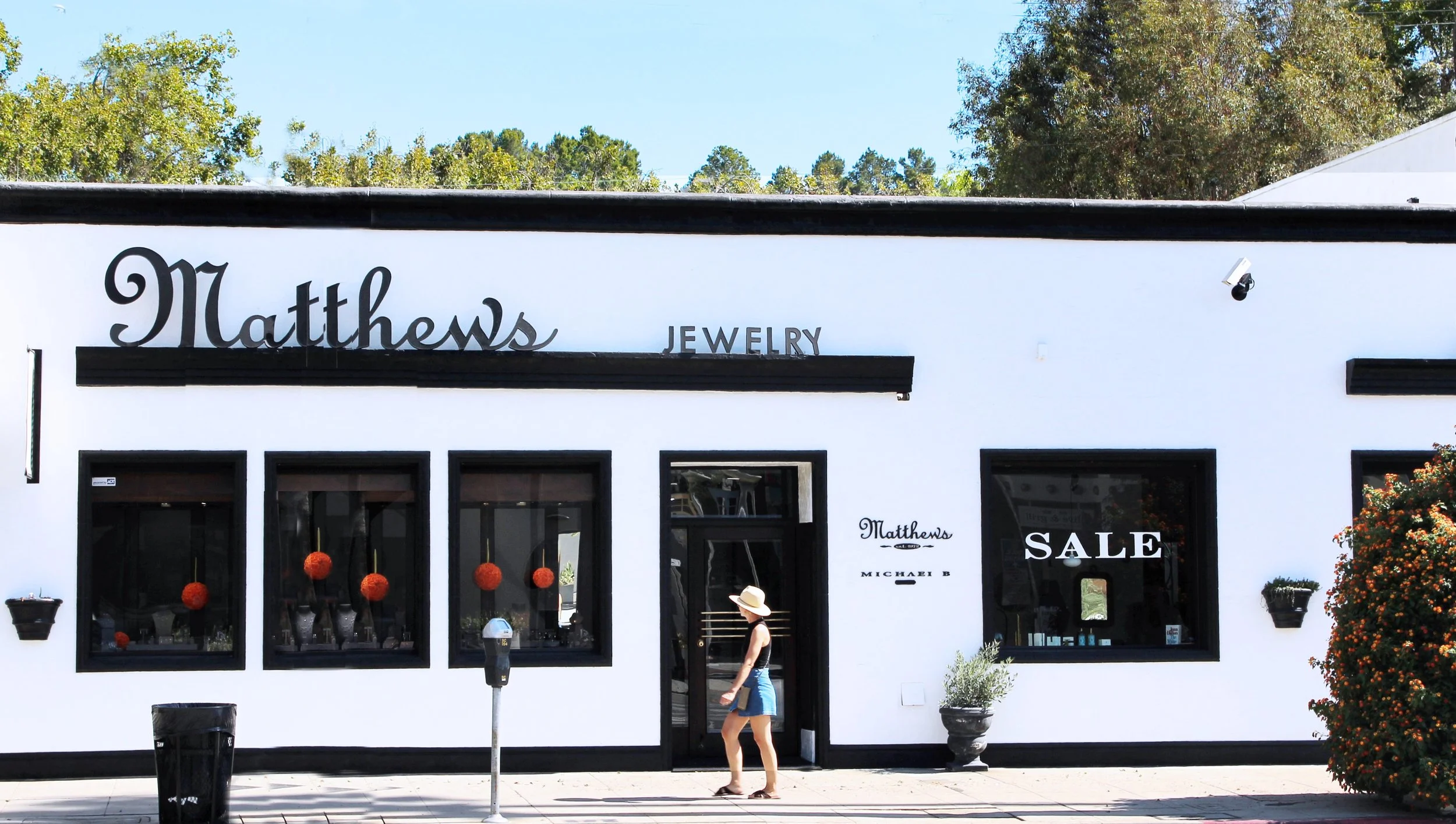 About — MATTHEW'S JEWELRY