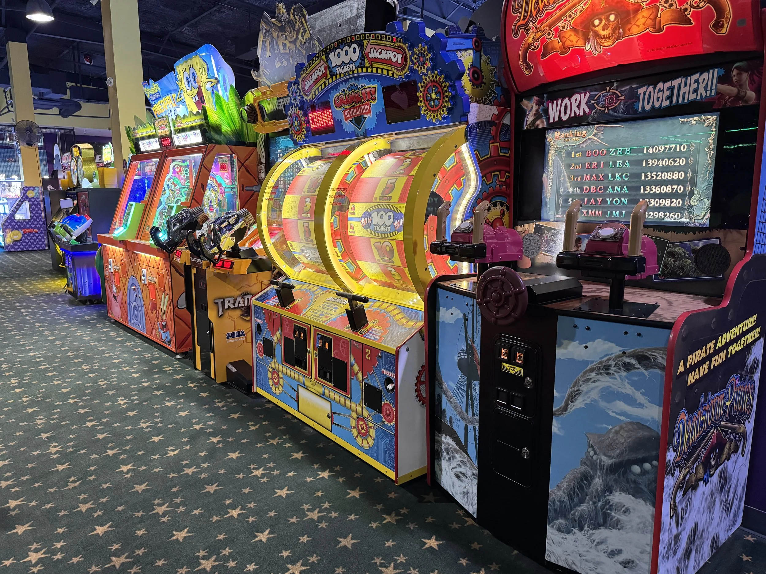 Happy's Family Fun Center