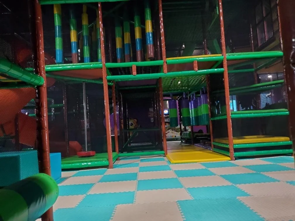 Happy's Family Fun Center