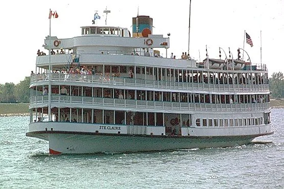 BOBLO BOAT STE. CLAIRE