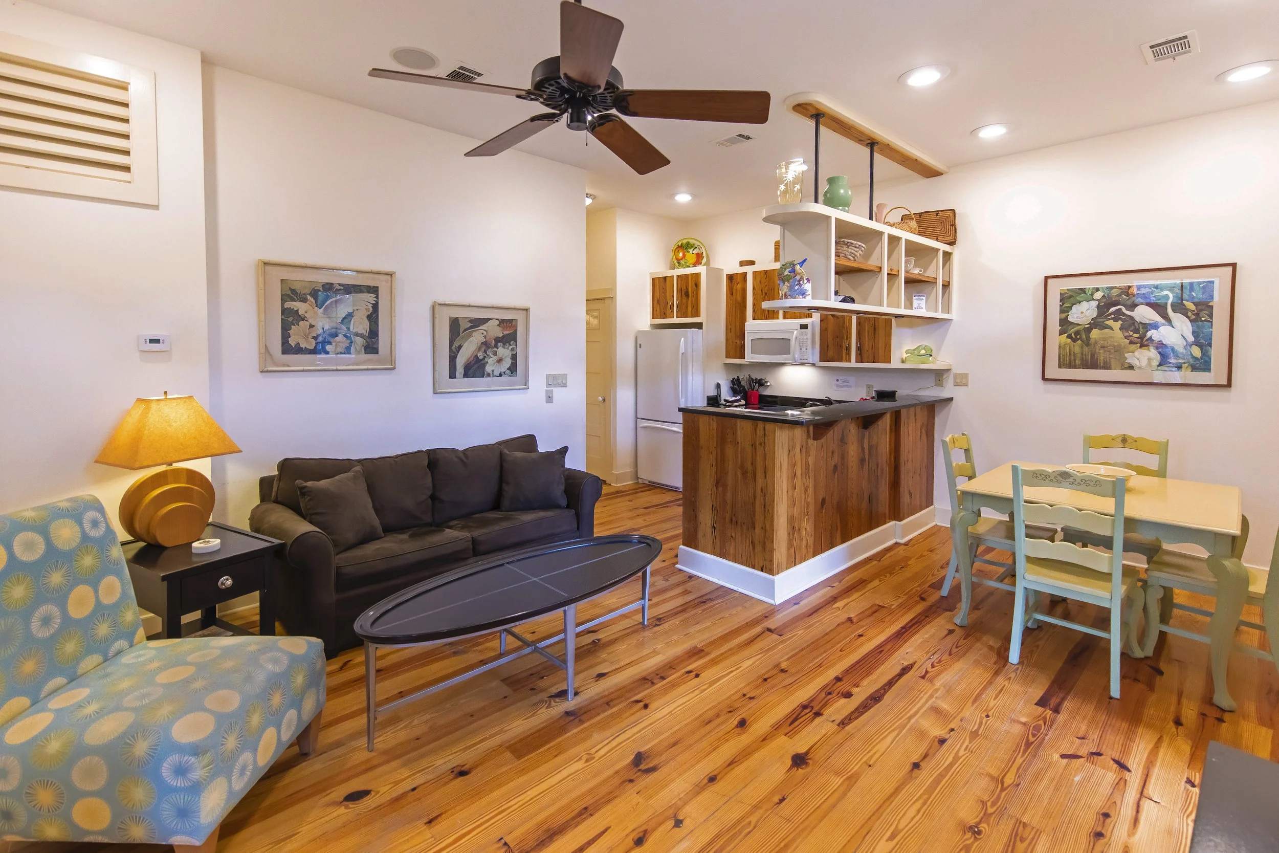 Guest Rooms — Hibiscus Coffee & Guesthouse | 30A Grayton Beach, FL
