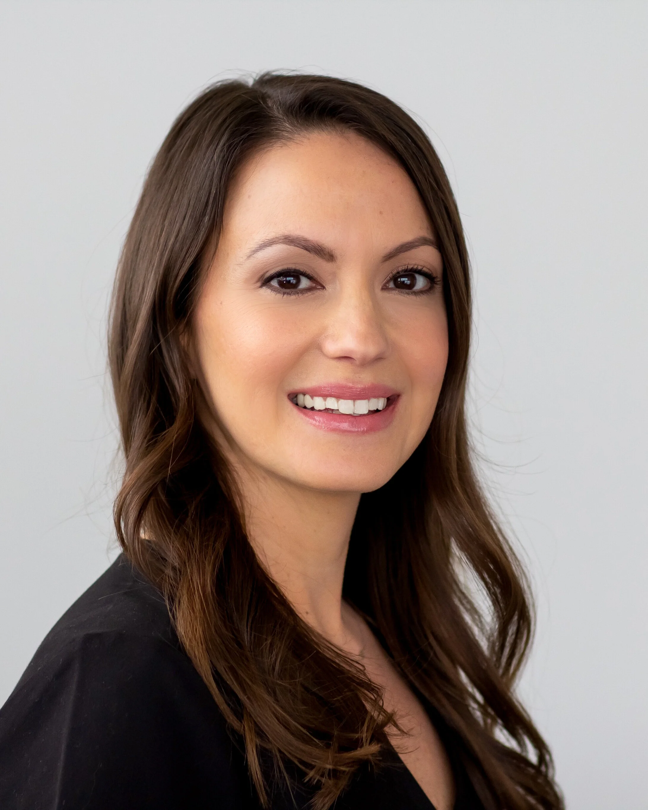 Reiki masters, energy healers, mediums and intuitive readers in the New ...