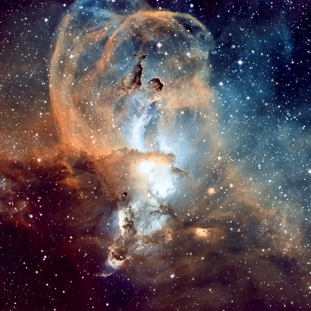 NGC 3576 The Statue of Liberty Nebula — Starry Odyssey