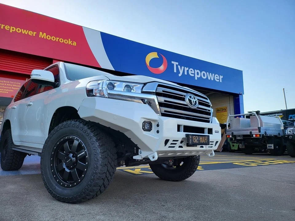 Servicing & Mechanical — Fourby's