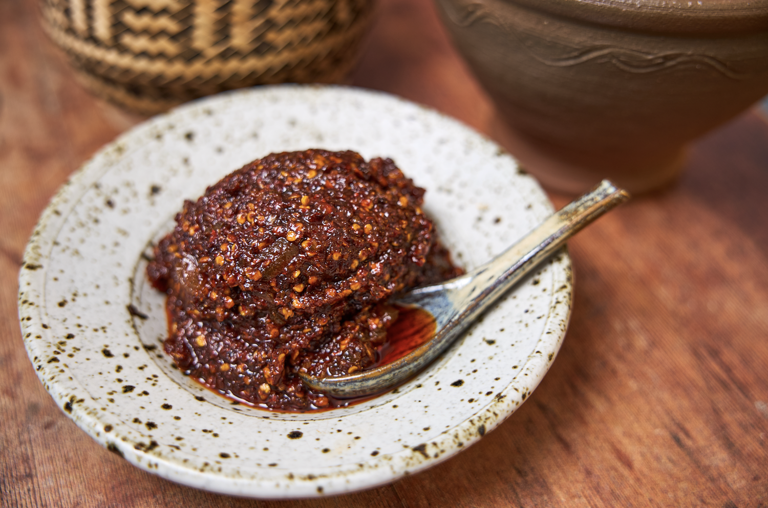 How to make Mae’s Jeow Bong | Lao Spicy Dipping Sauce - Saeng's Kitchen