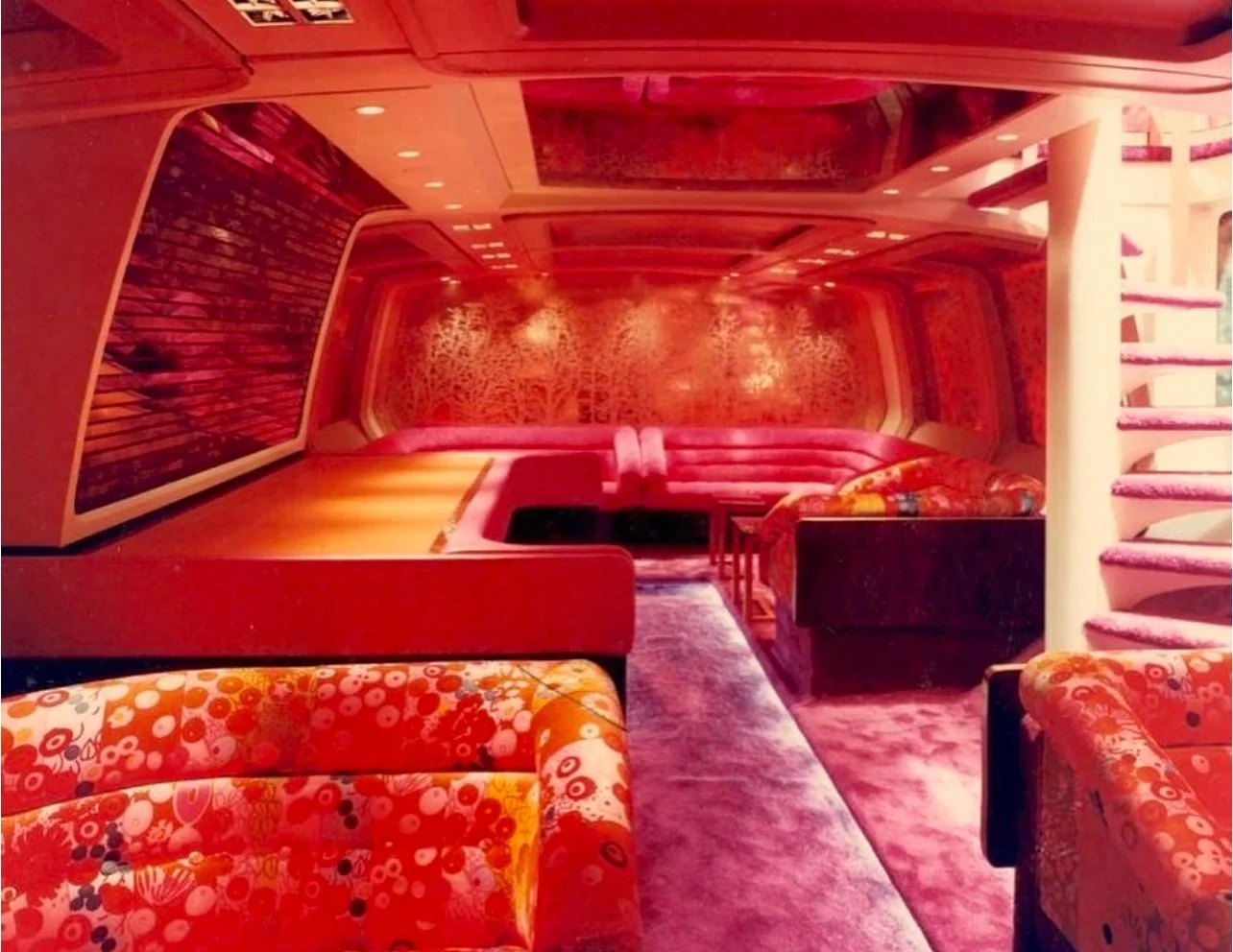 The Rise & Fall of Glamorous Airline Interiors — THE MILLIE VINTAGE