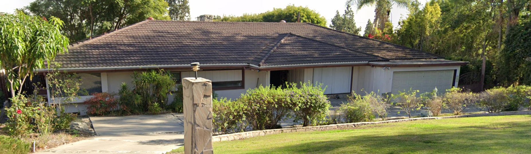 Architect John Lautner — THE MILLIE VINTAGE