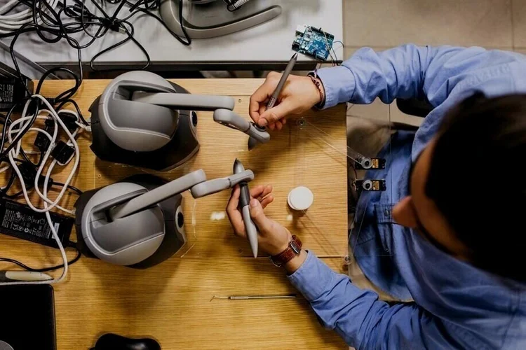 Applied Interactive Multimedia Lab