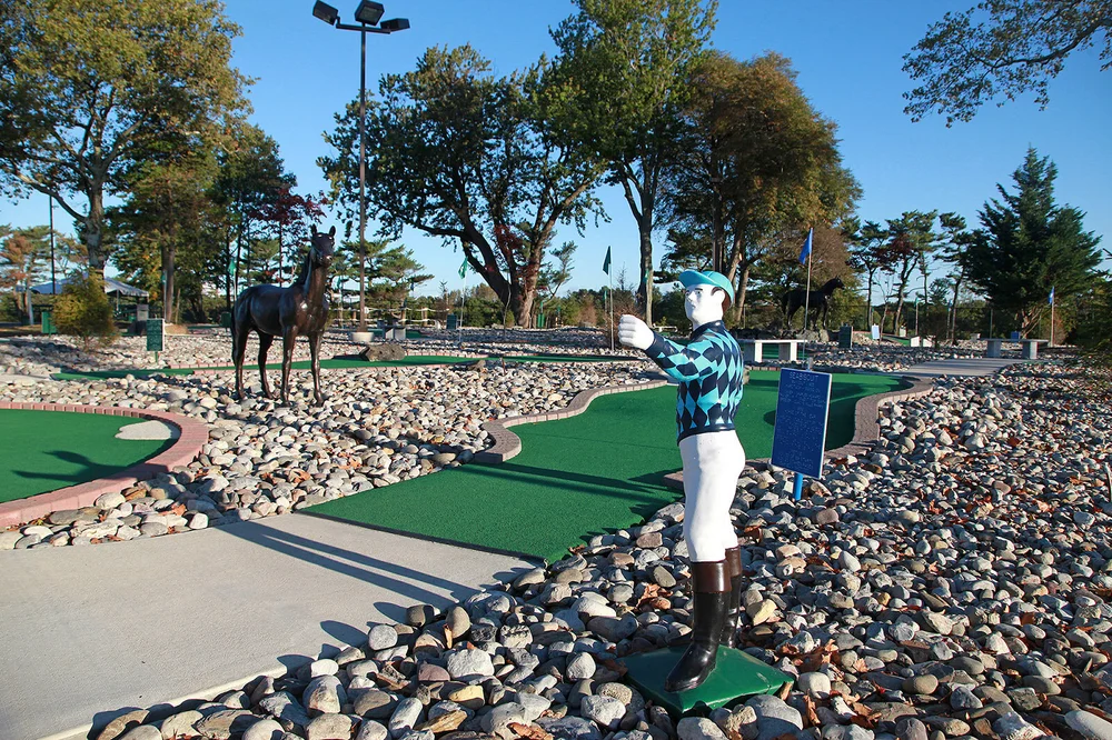 Bluegrass Mini Golf