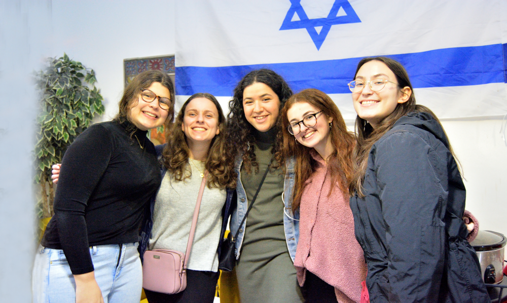 The Michael Levin Base-Supporting lone soldiers and lone bnei sheirut