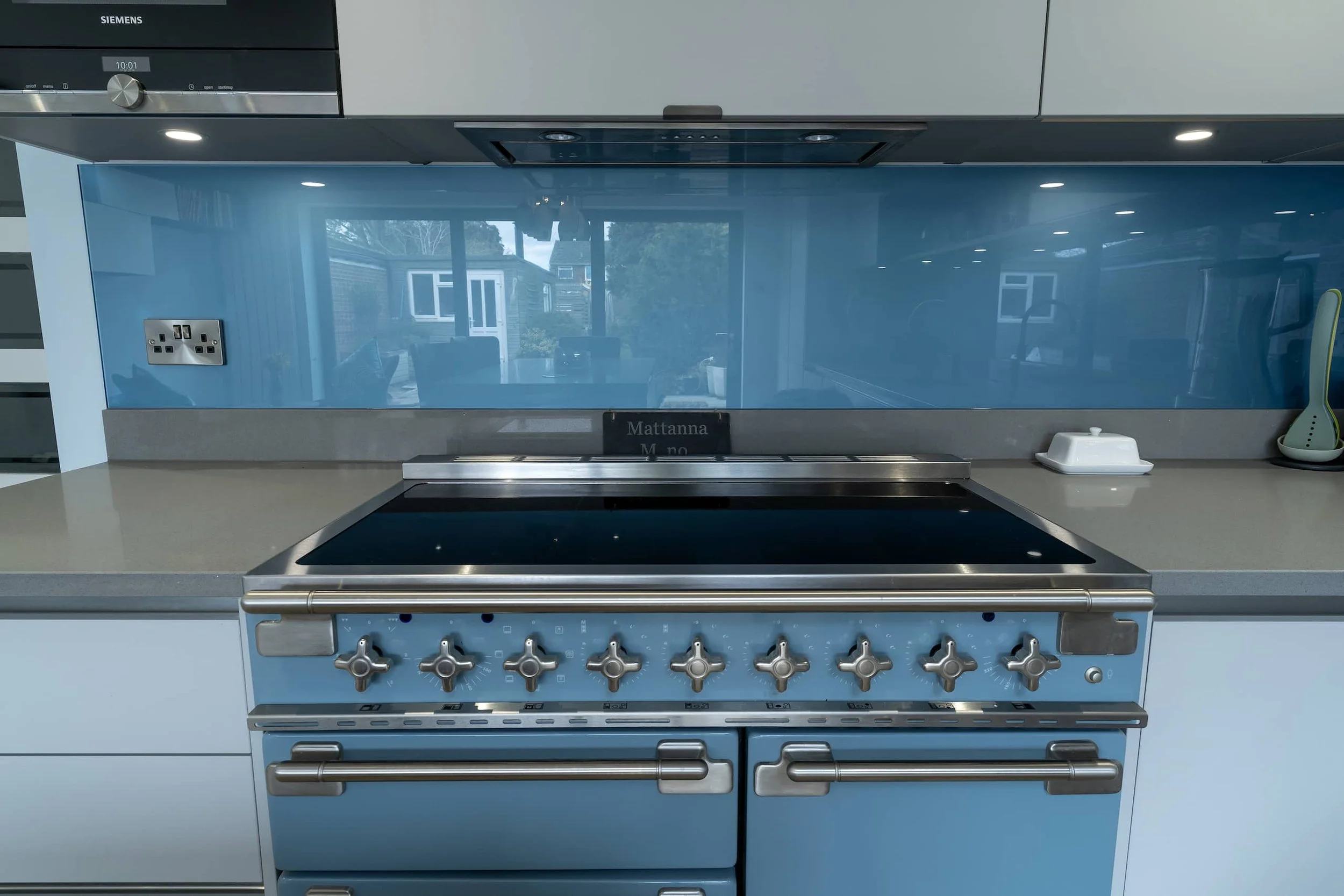 Contemporary Blue Kitchen in Thame - Ridgeway Interiors