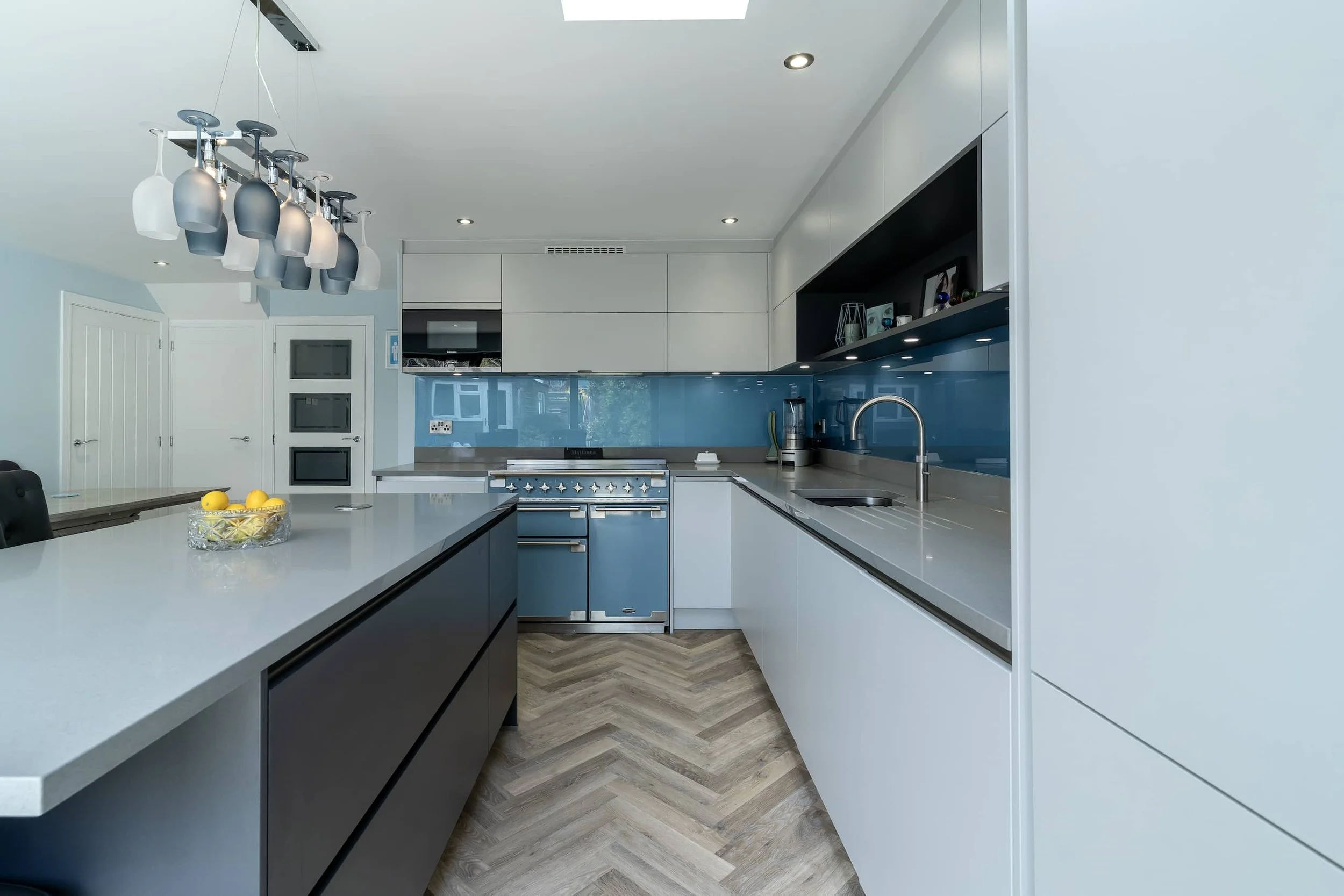 Contemporary Blue Kitchen in Thame - Ridgeway Interiors