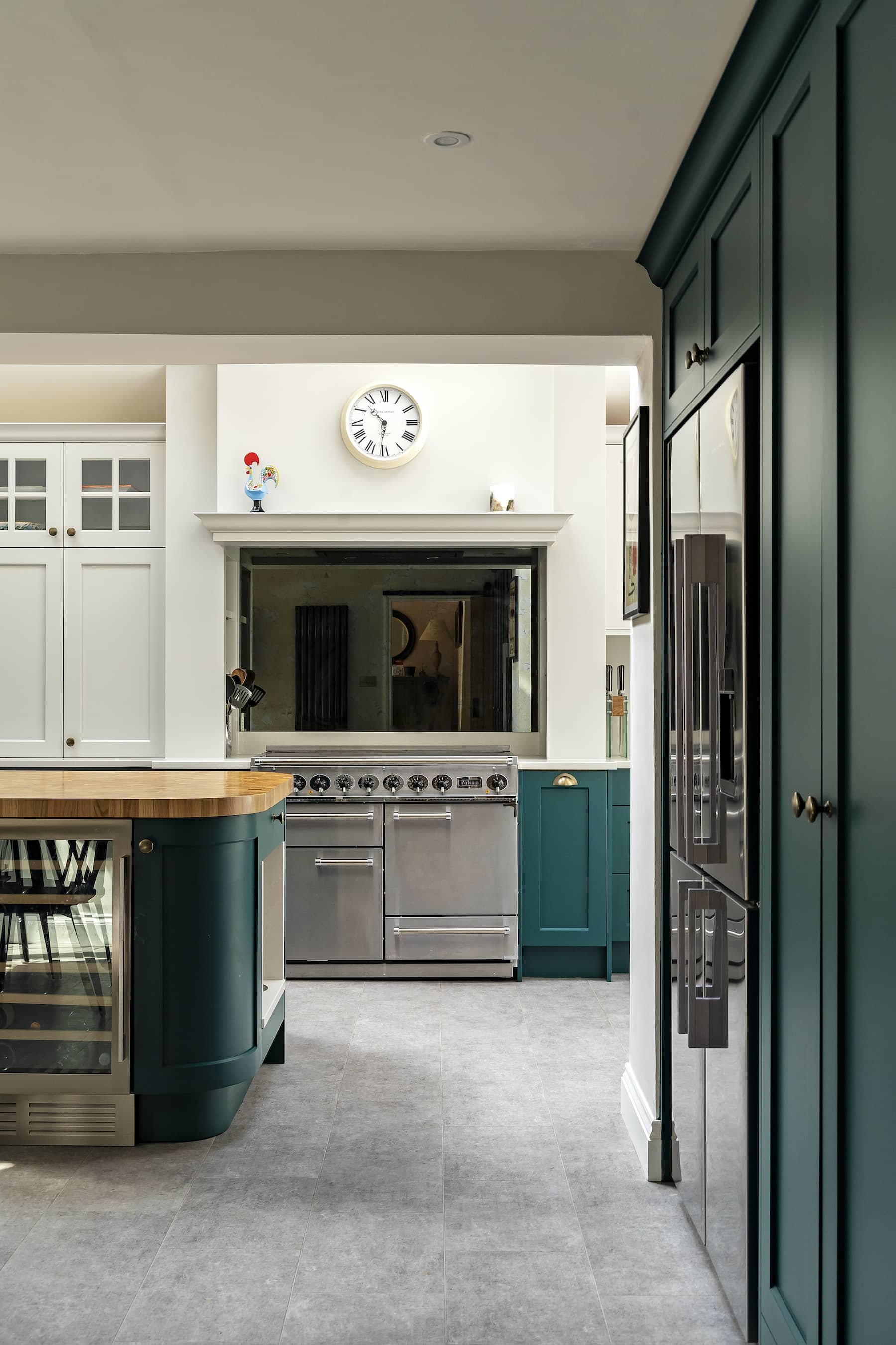 Classic Green Shaker Kitchen in Thame - Ridgeway Interiors