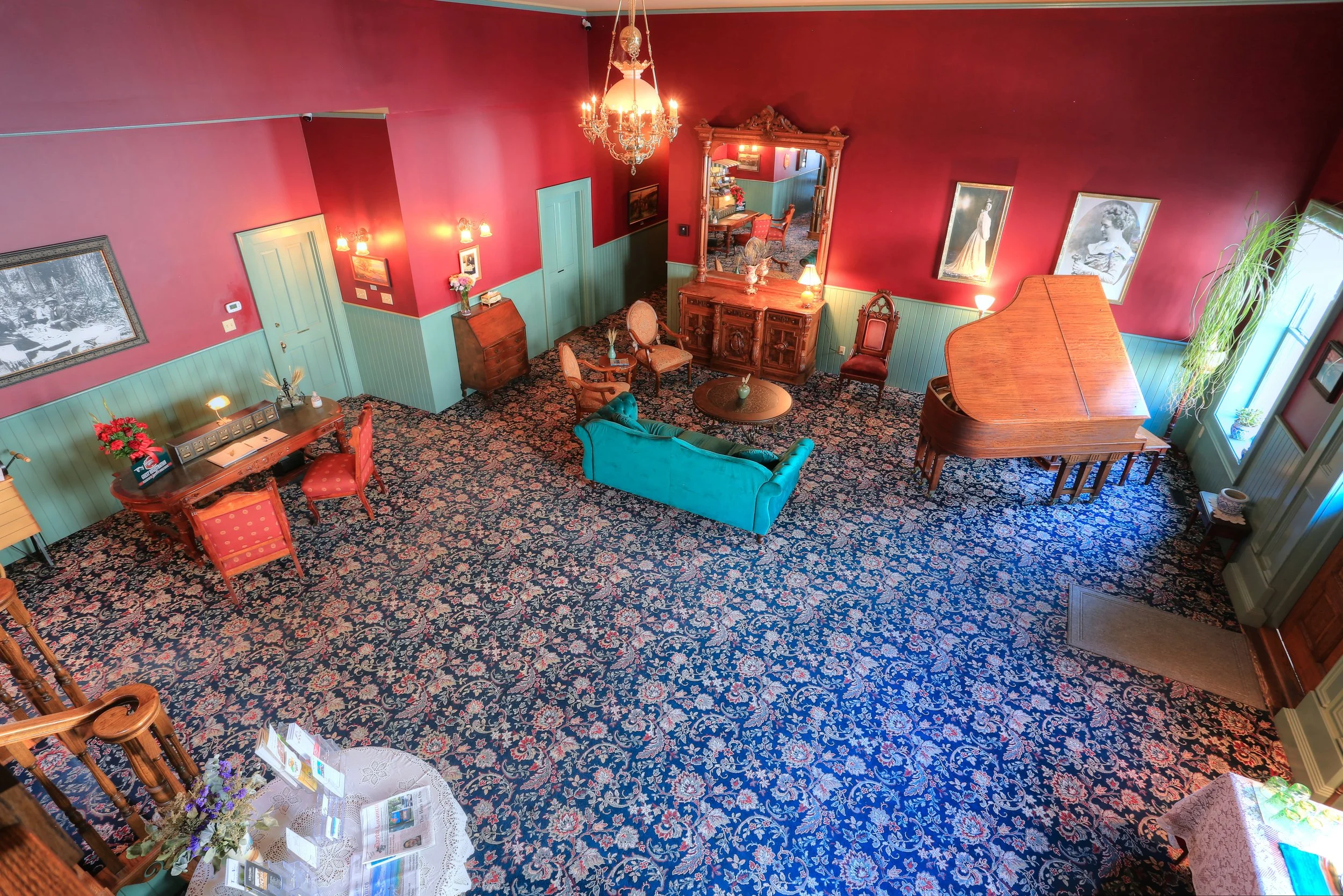 Weinhard Hotel
