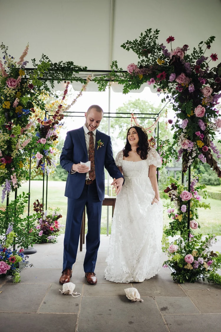 Bohemian Wildflower Wedding Flowers | The Inn at Barley Sheaf, PA ...