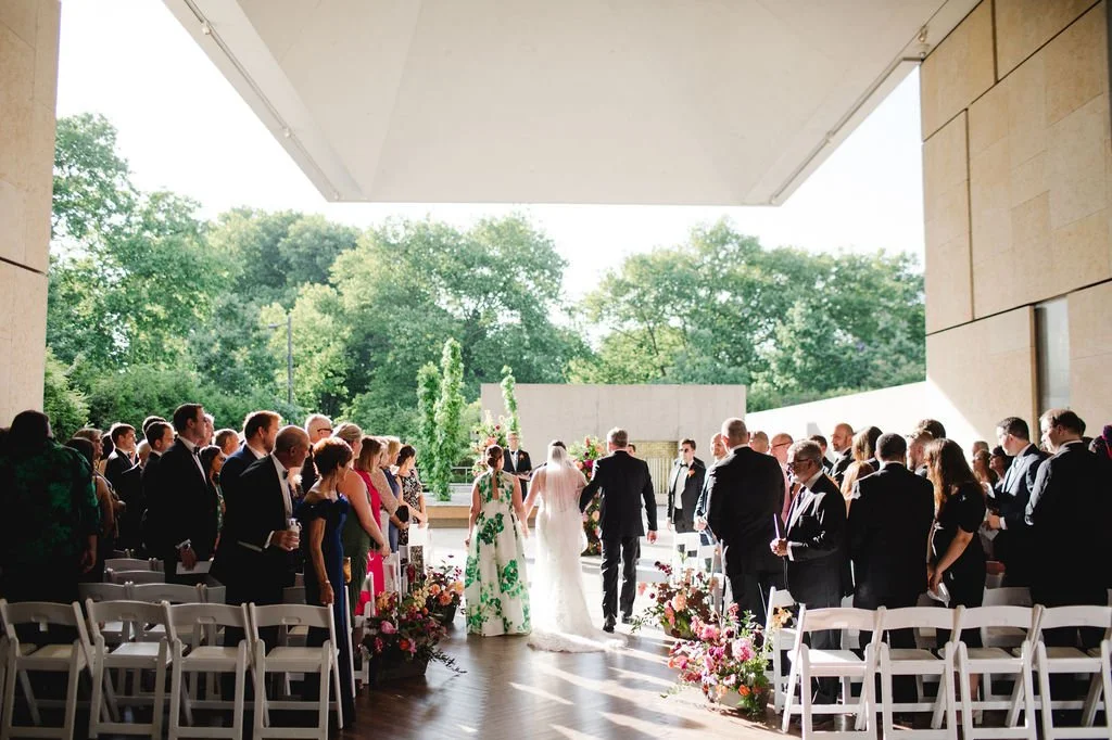 Vibrant and Bold Barnes Foundation Wedding | Philadelphia, PA ...