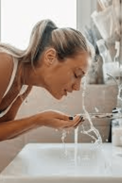 The Ultimate Daily Hygiene Routine for Women: A Step-by-Step Guide ...