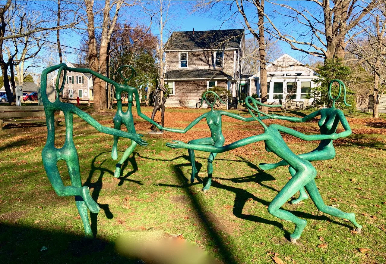 Yellow Fisherman — Jay Lagemann - Sculpture
