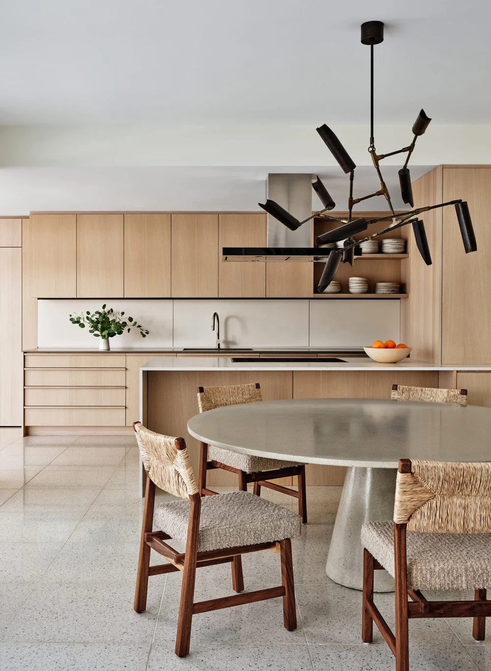 PALM SPRINGS — Studio Todd Raymond