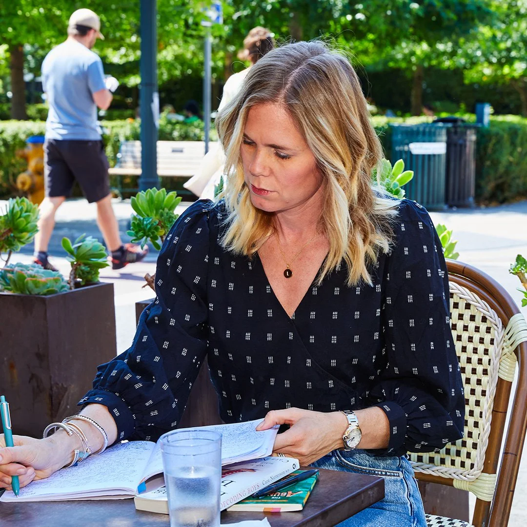 Who is Laura Linn Knight? — Laura Linn Knight