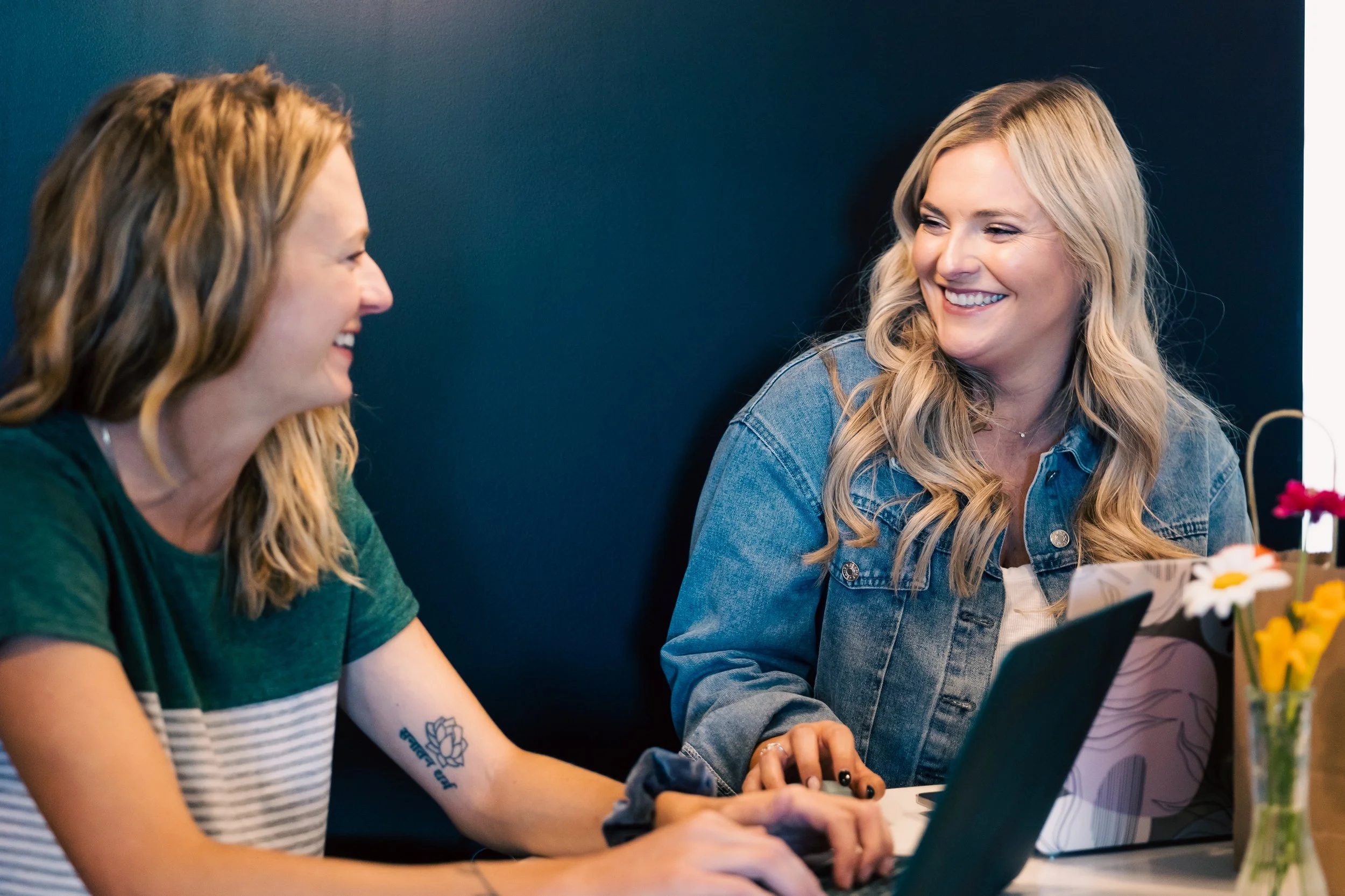 Digital Media Manager Job Description + How to Become One | Pathlabs