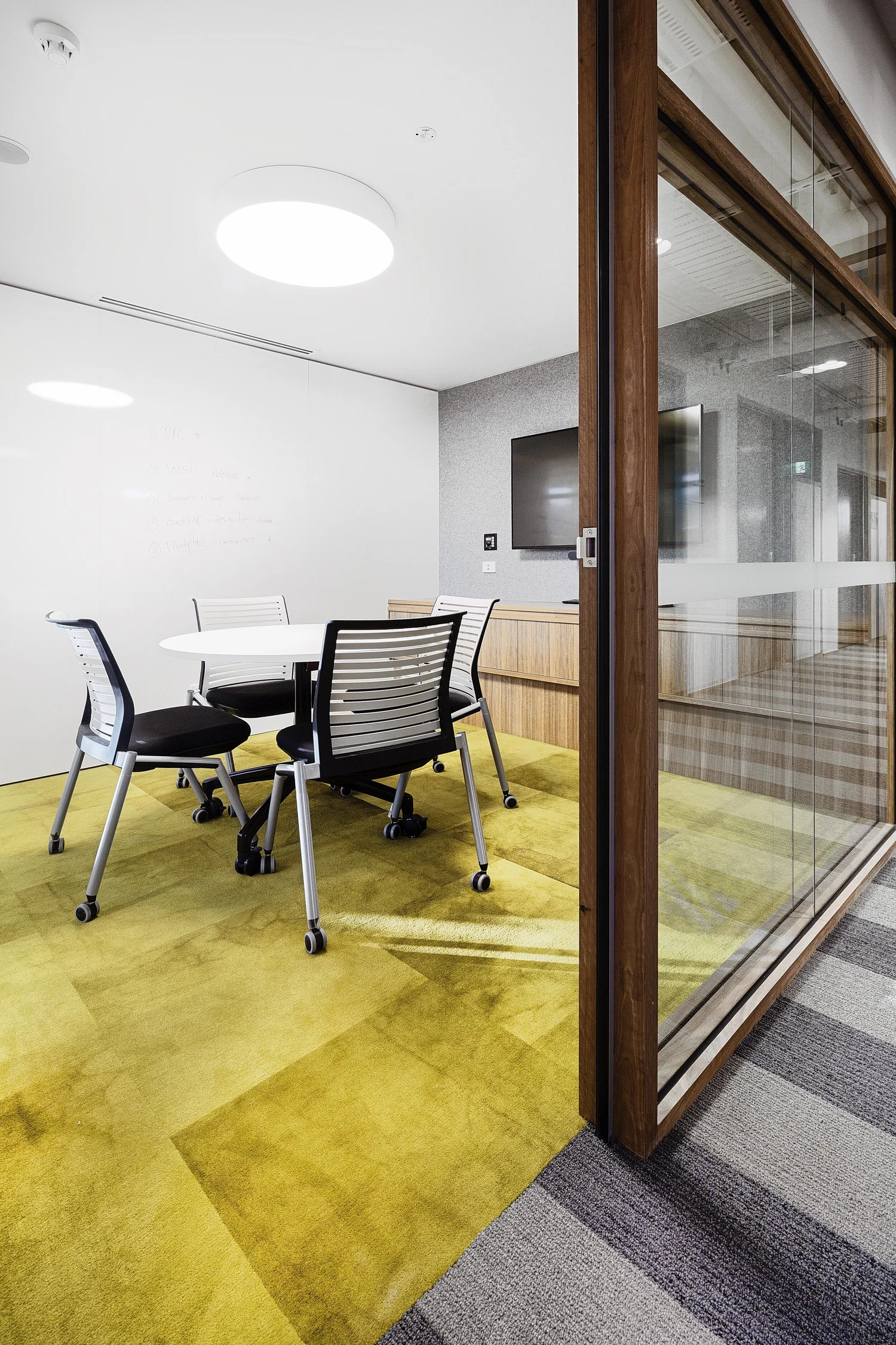 JOHN MEDLEY | FURNITURE & PROJECT MANAGEMENT - HOBART, TAS