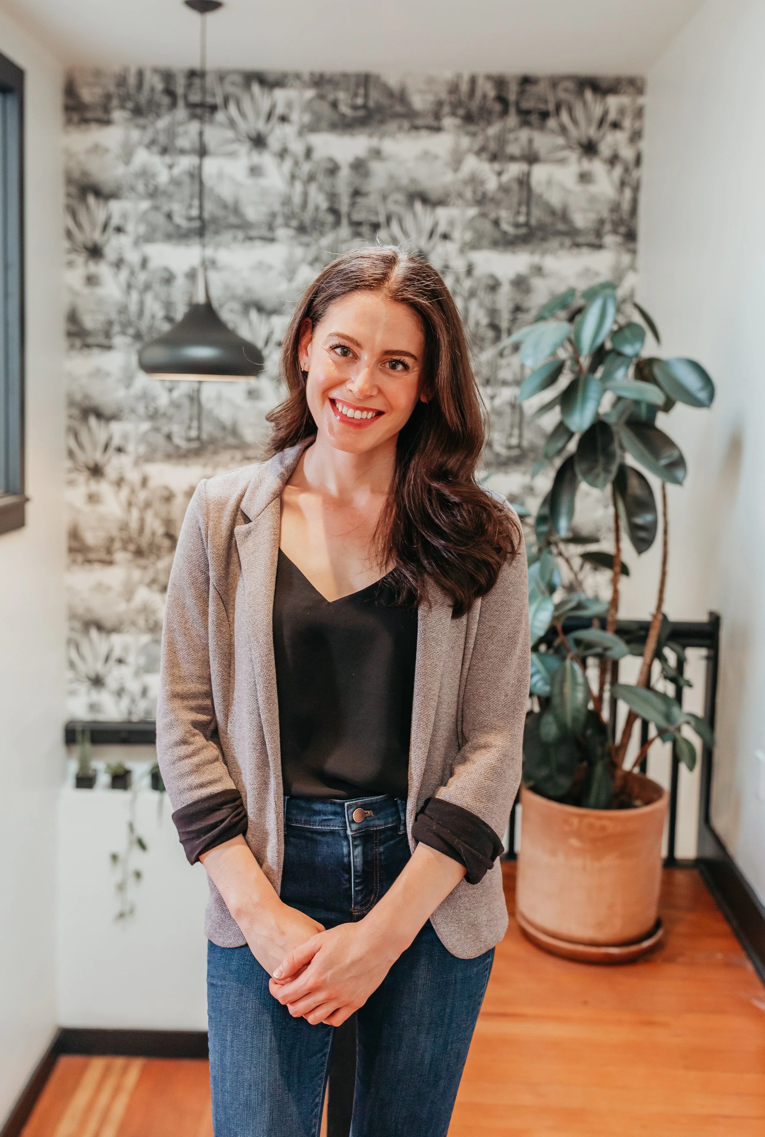 Katelyn Fike, AMFT — NELA Therapy