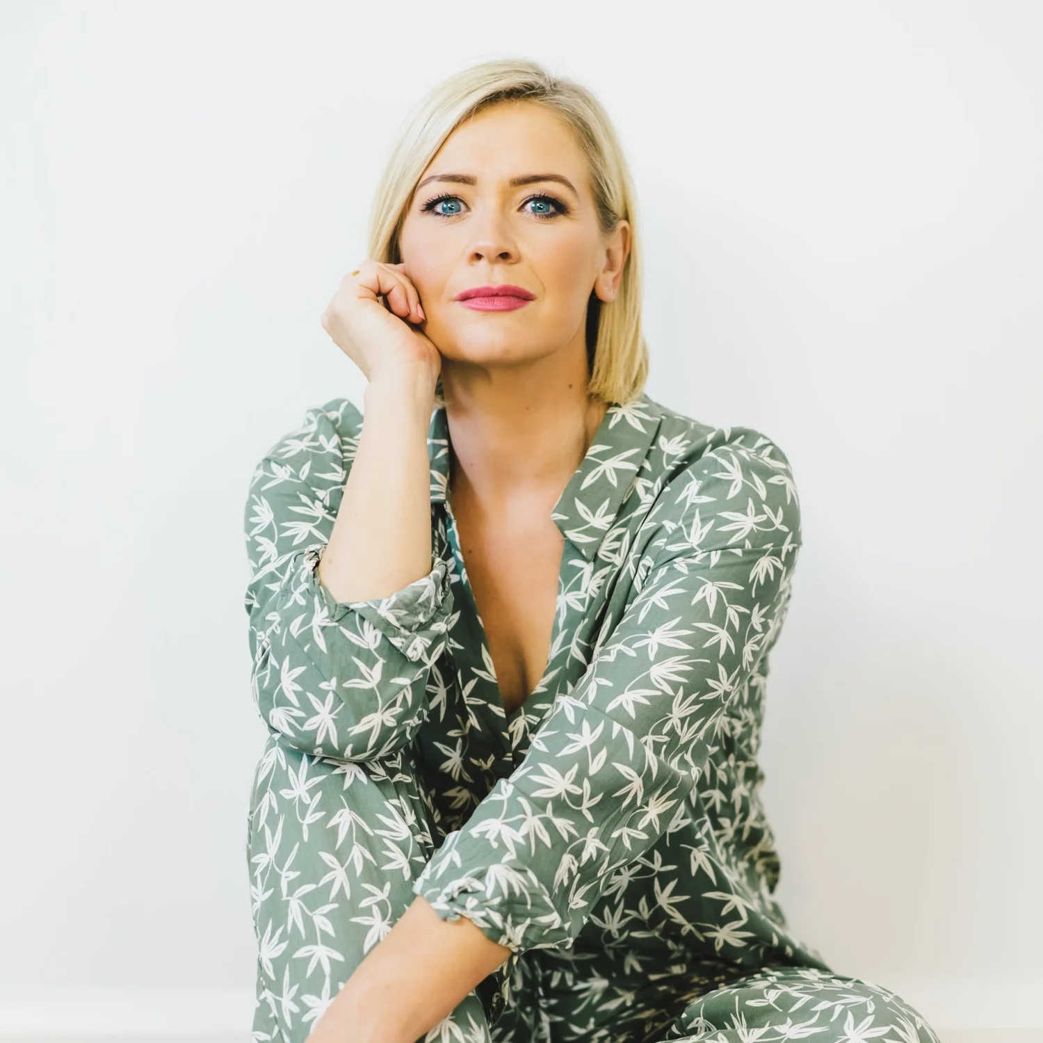 Suzanne's Story — Suzanne Shaw Official