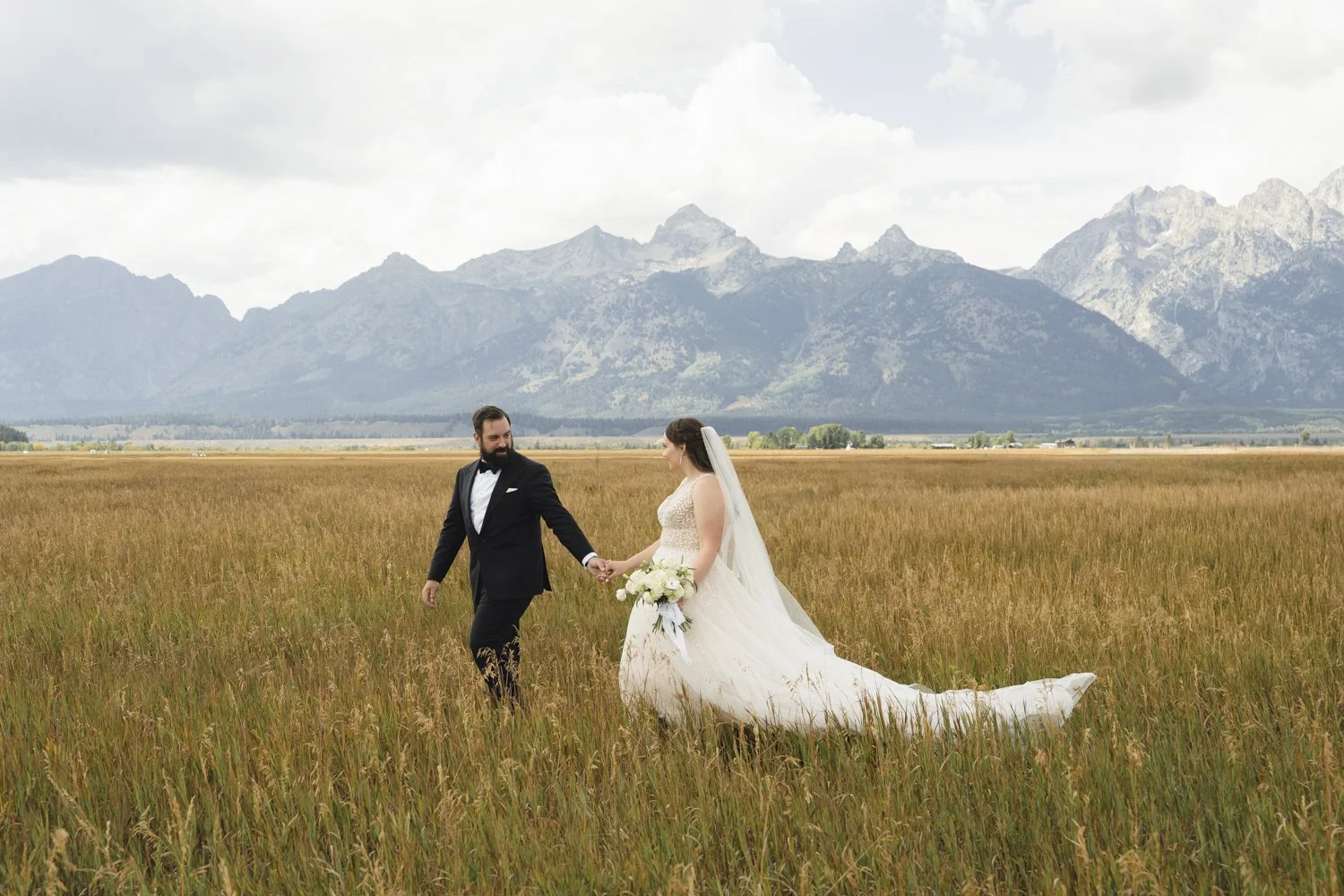 How to Get Married at The Wedding Tree in Jackson Hole, Wyoming ...