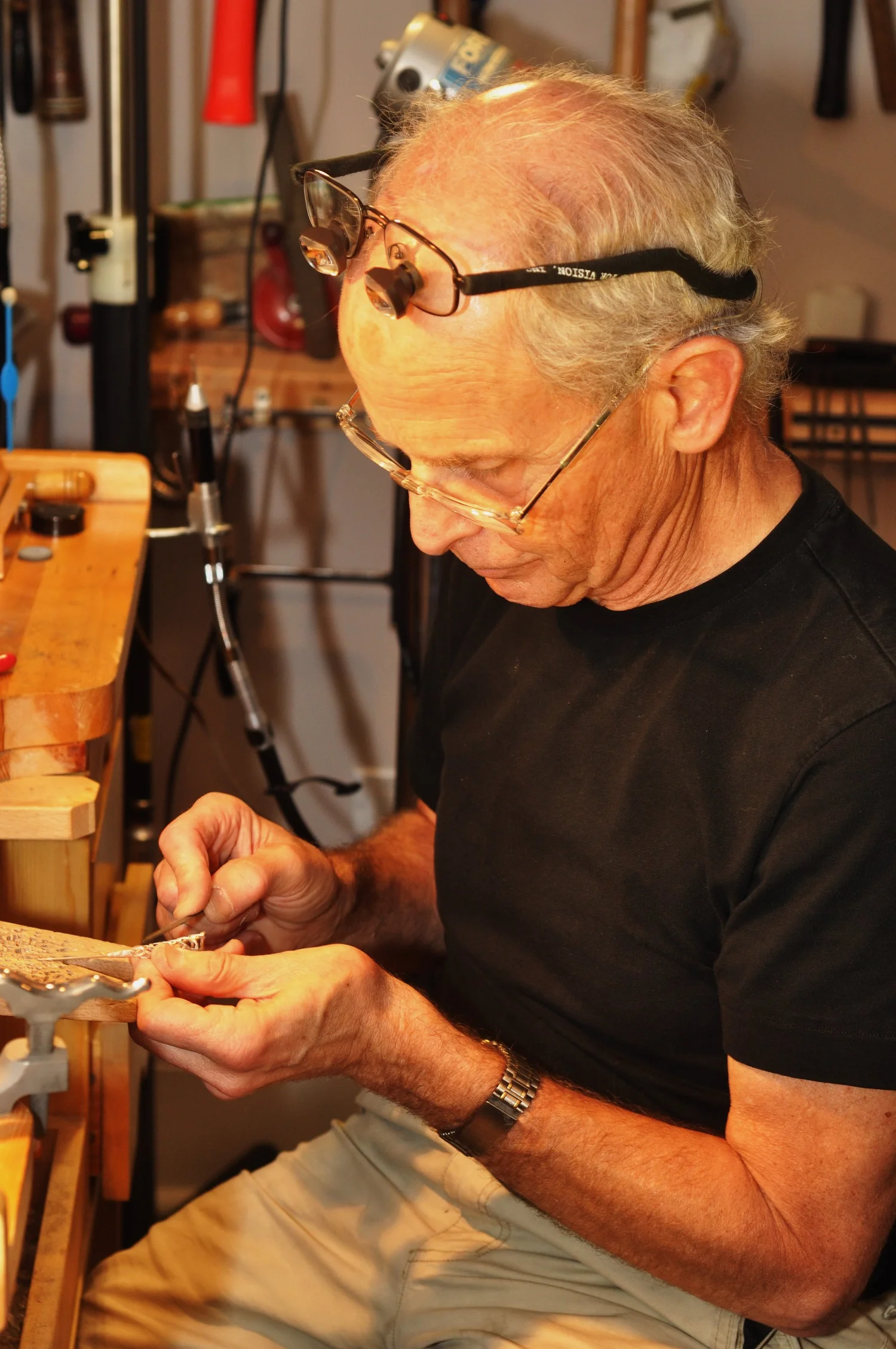 Interview — Artistcloseup.com - Your favorite place to discover new artists