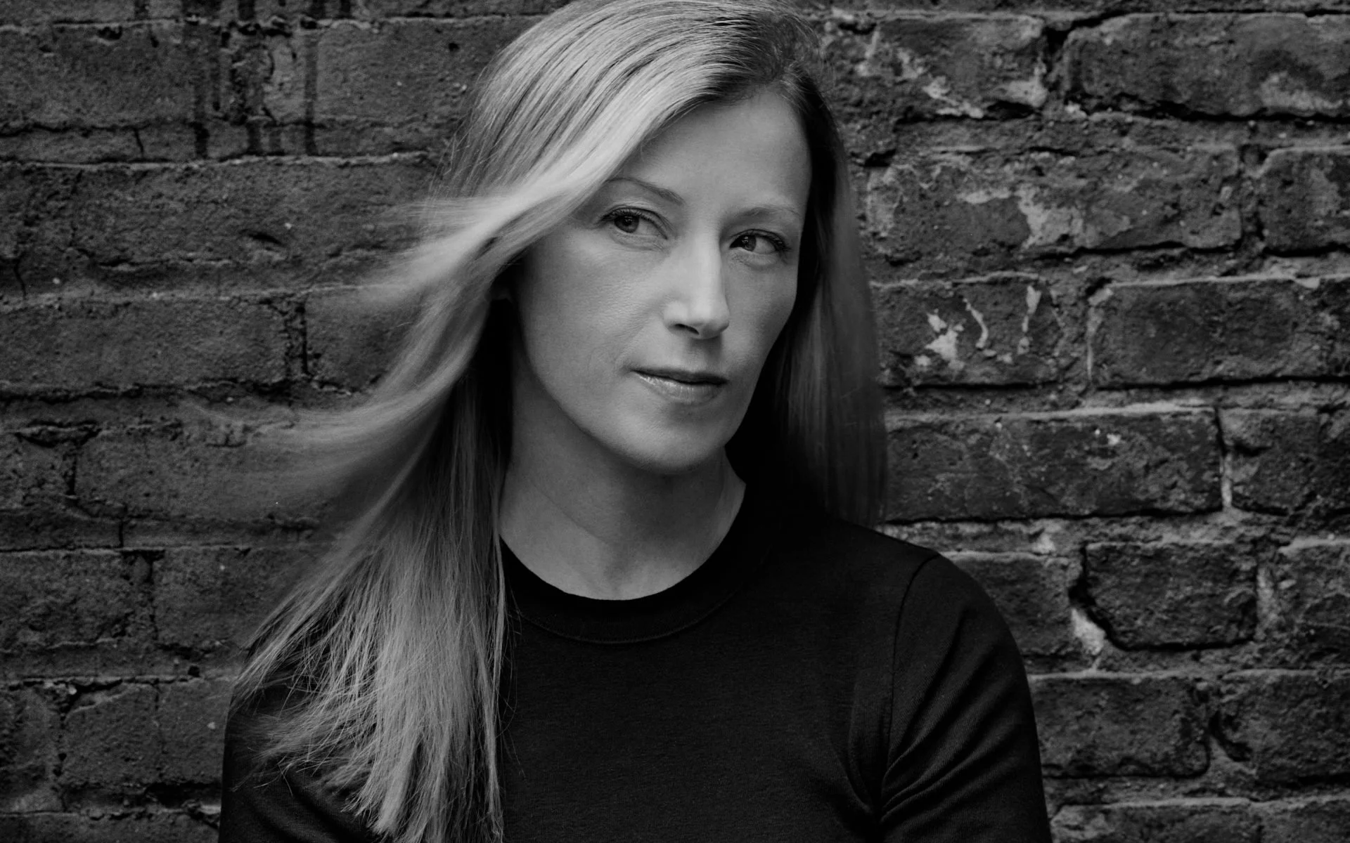 Cindy Sherman: The Master of Self-Exploration Through Art ...