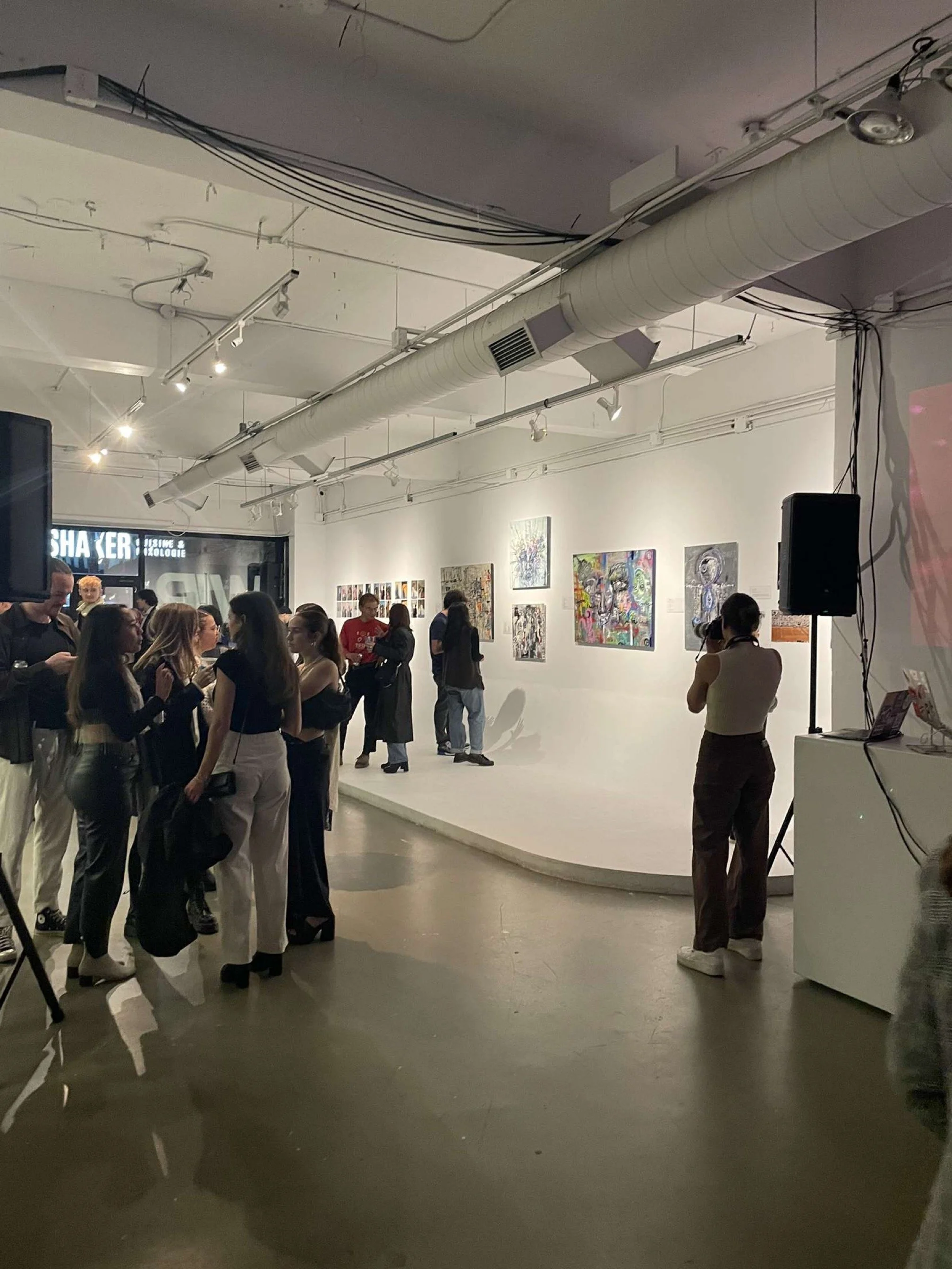 Interview - Claudia Dorey — Artistcloseup.com - Your favorite place to ...