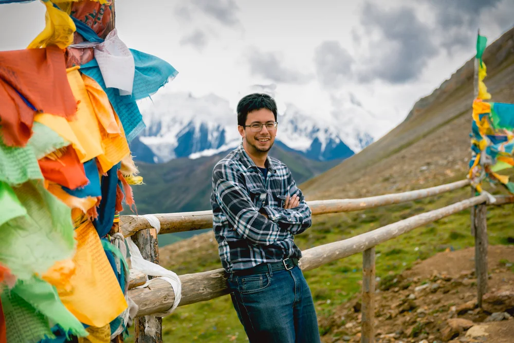 Interview — Artistcloseup.com - Your favorite place to discover new artists