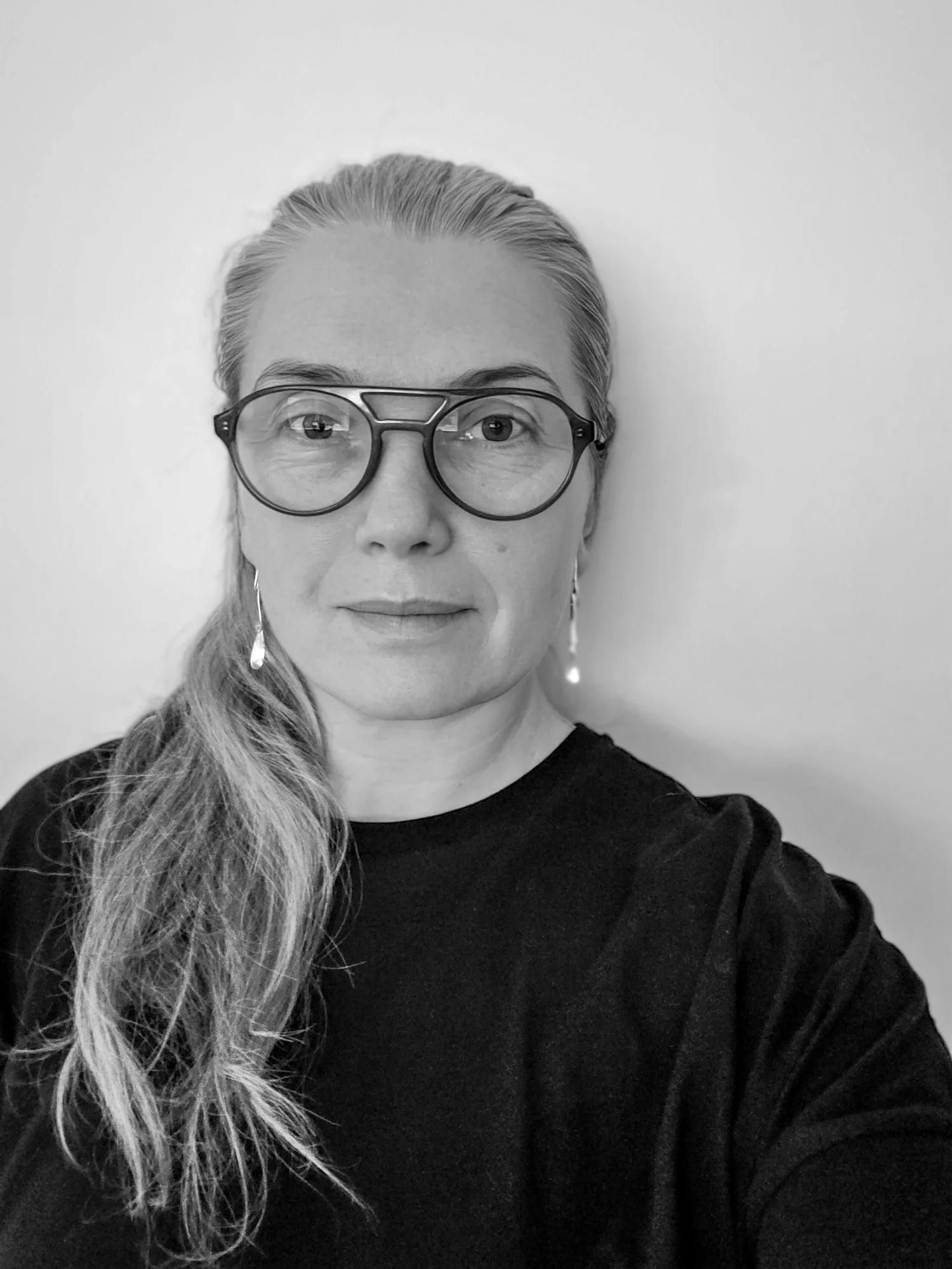 Interview — Artistcloseup.com - Your favorite place to discover new artists