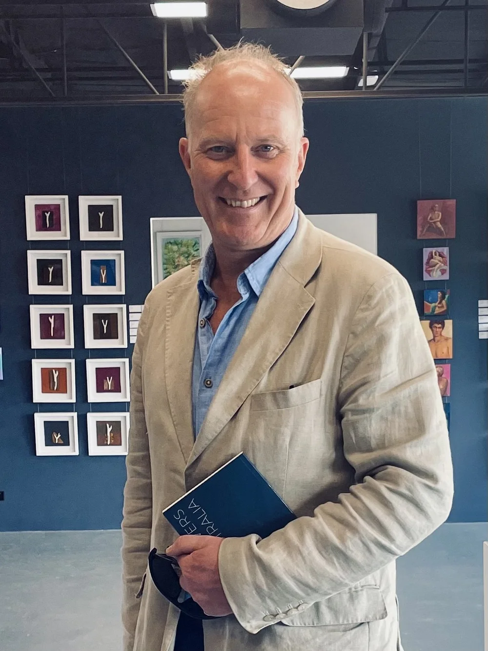 Artist Profile — Artistcloseup.com - Your favorite place to discover ...