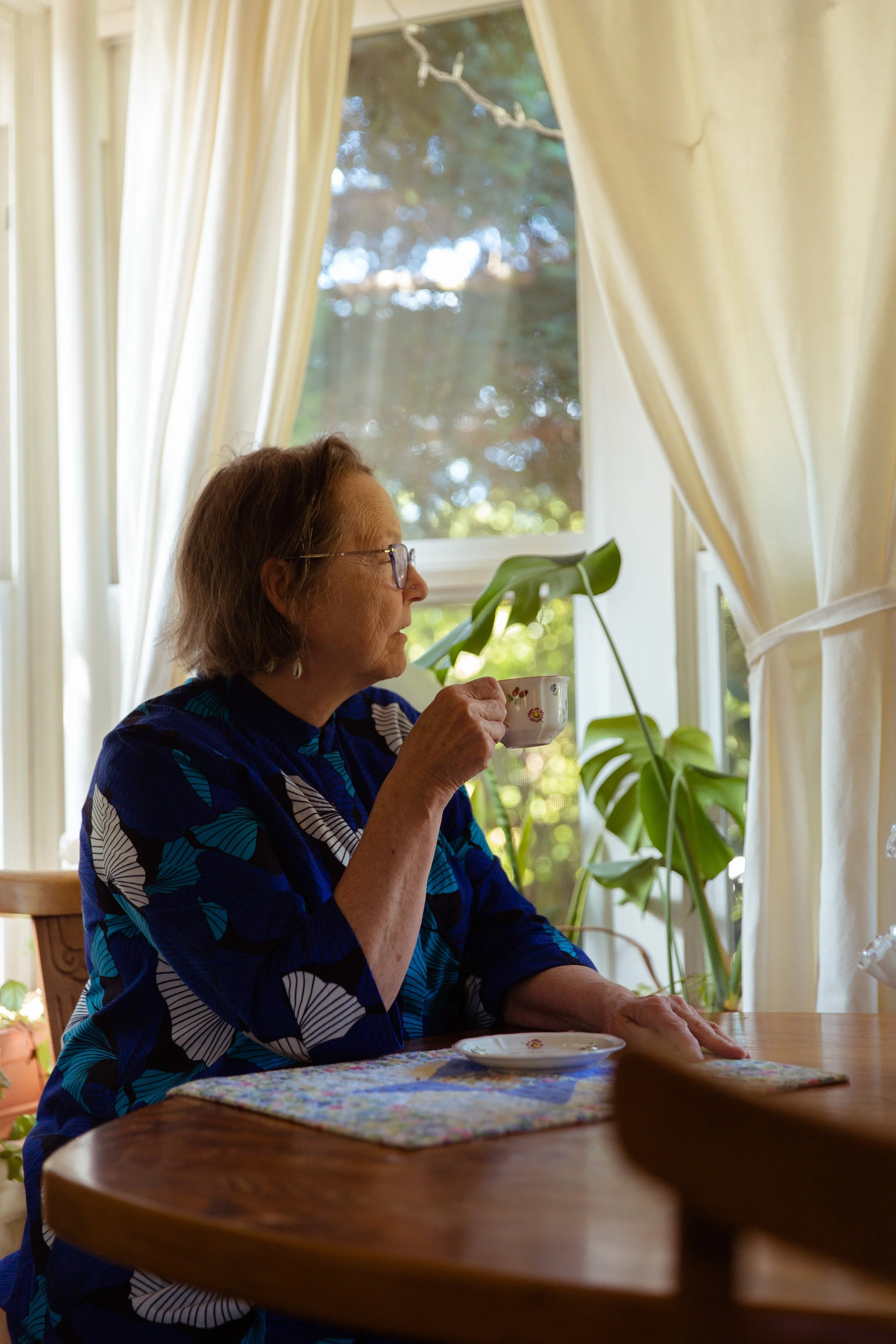 Interview — Artistcloseup.com - Your favorite place to discover new artists