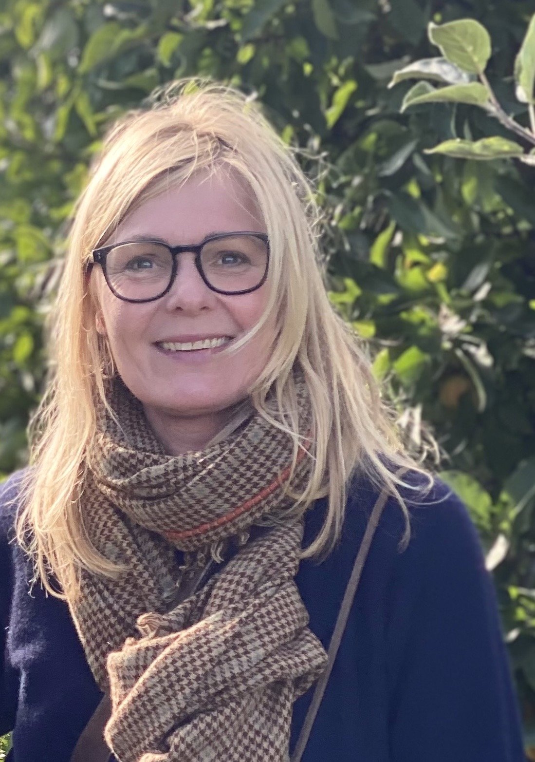 Artist Profile — Artistcloseup.com - Your favorite place to discover ...